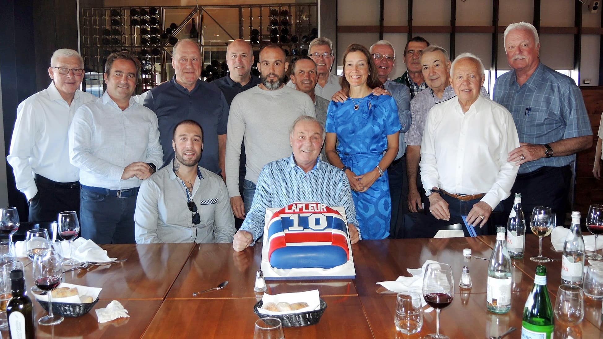 Guy Lafleur, décédé il y a un an, est toujours présent dans le Salon ...