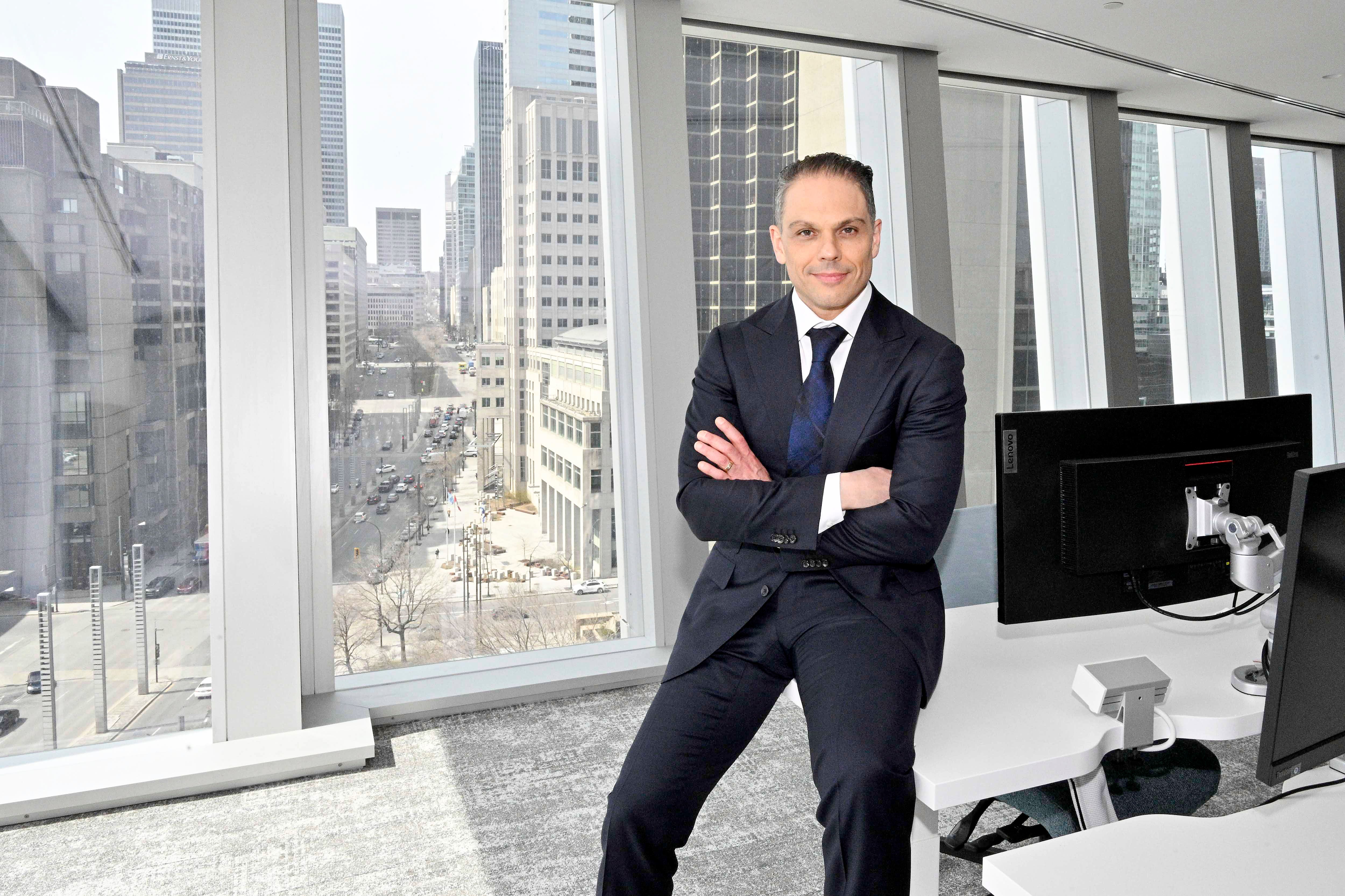 Dans L 艙il Du Qu茅bec Inc Le Pdg De La Banque Nationale Ach猫te Jdm