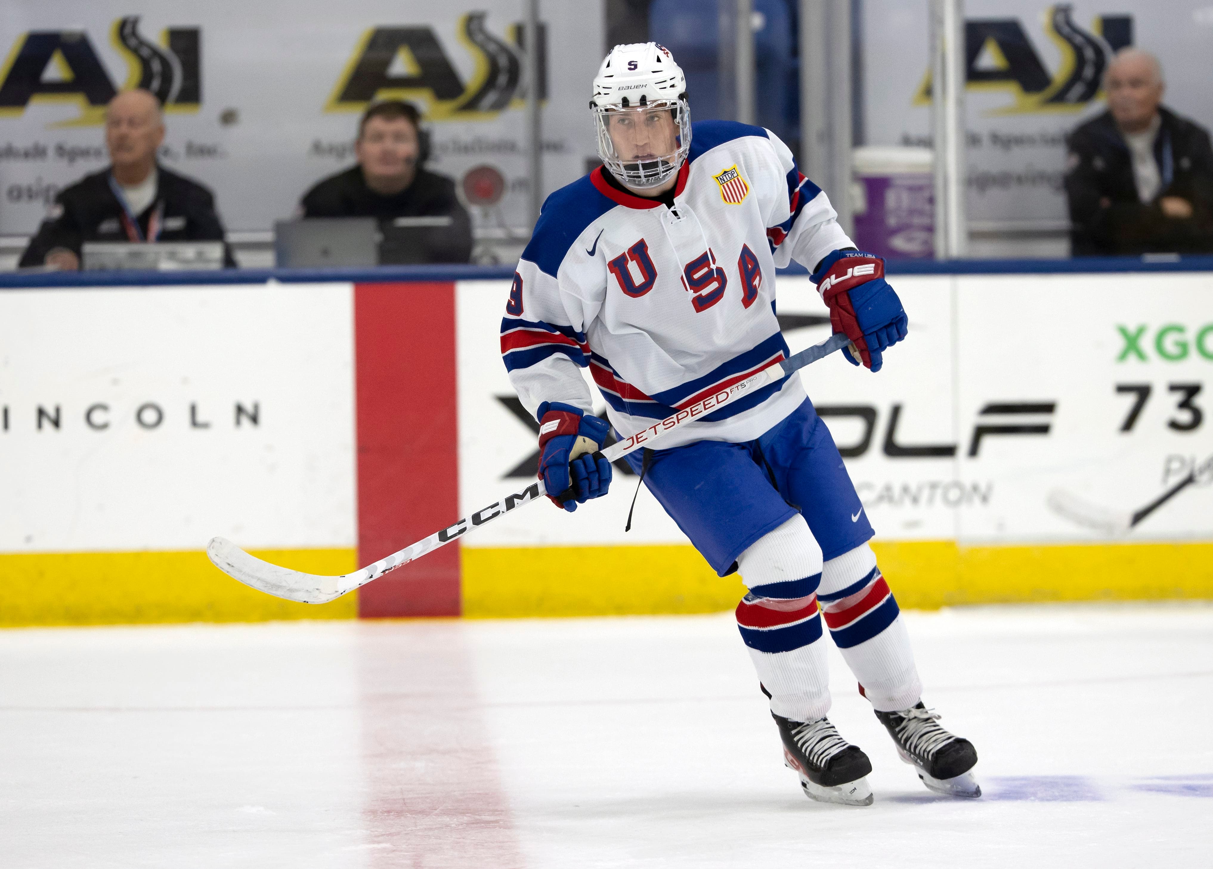 Ryan Leonard: une entrevue qui en dit très long - TVA Sports