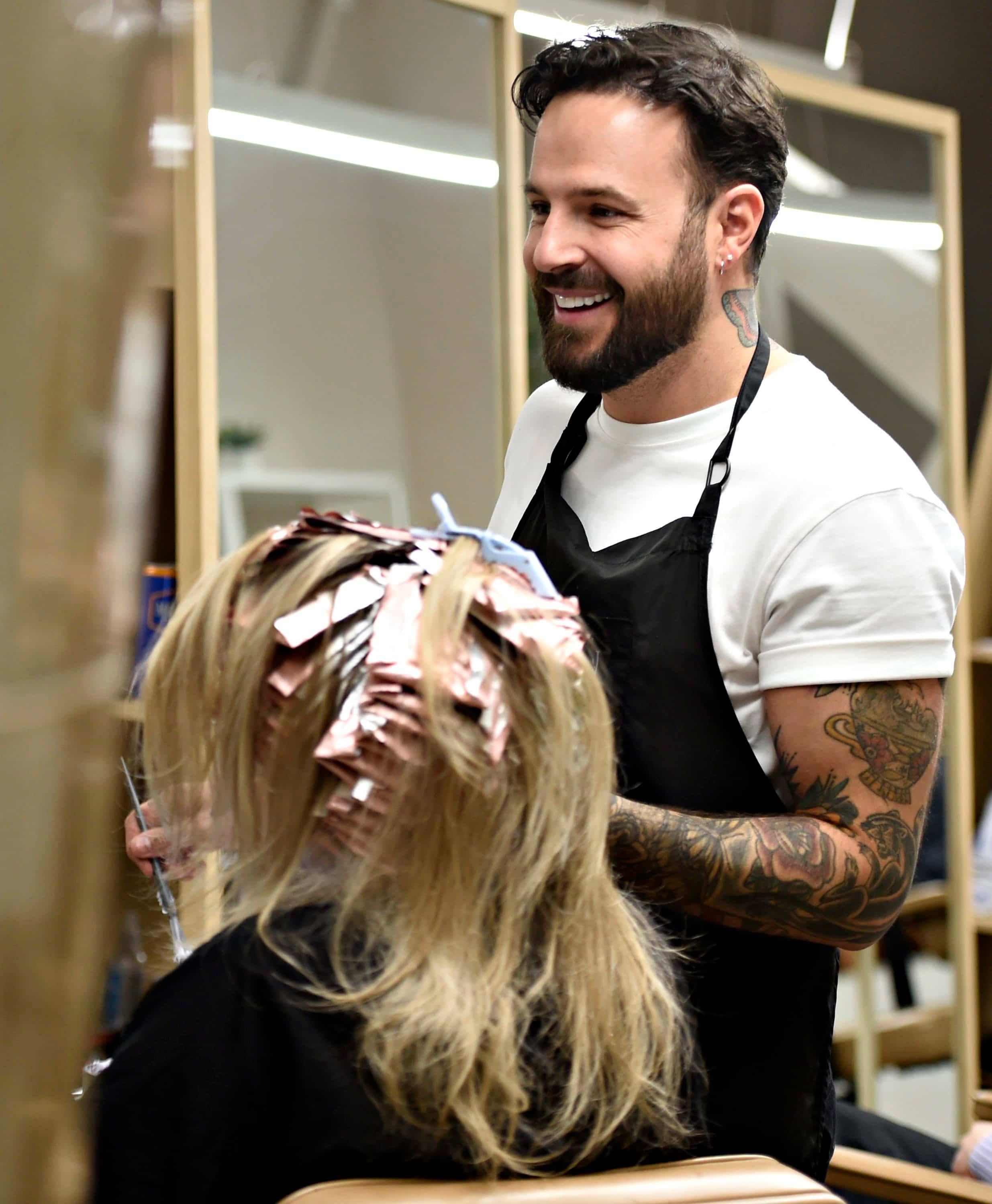 Marcus Villeneuve (@marcuus): le coiffeur des stars qui épate sur ...