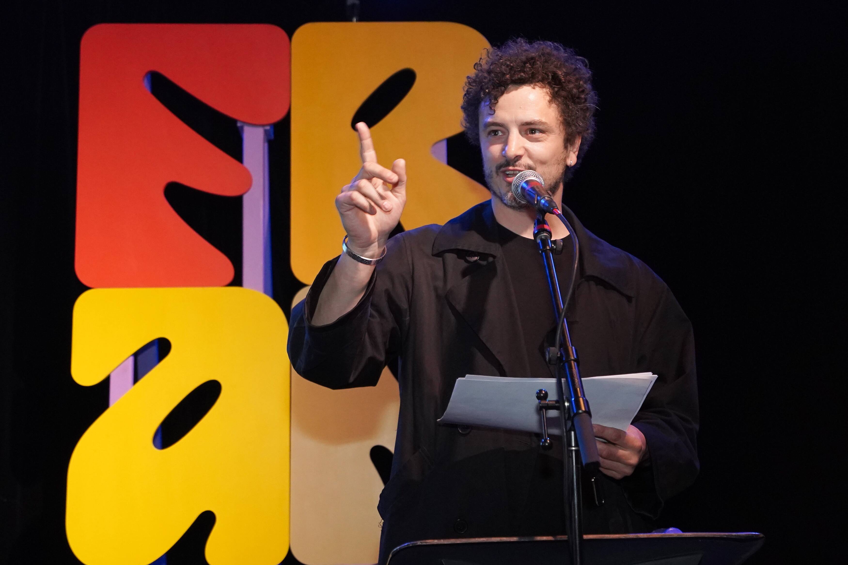 Robert Charlebois, Roxane Bruneau, Cœur de pirate et FouKi en concerts ...