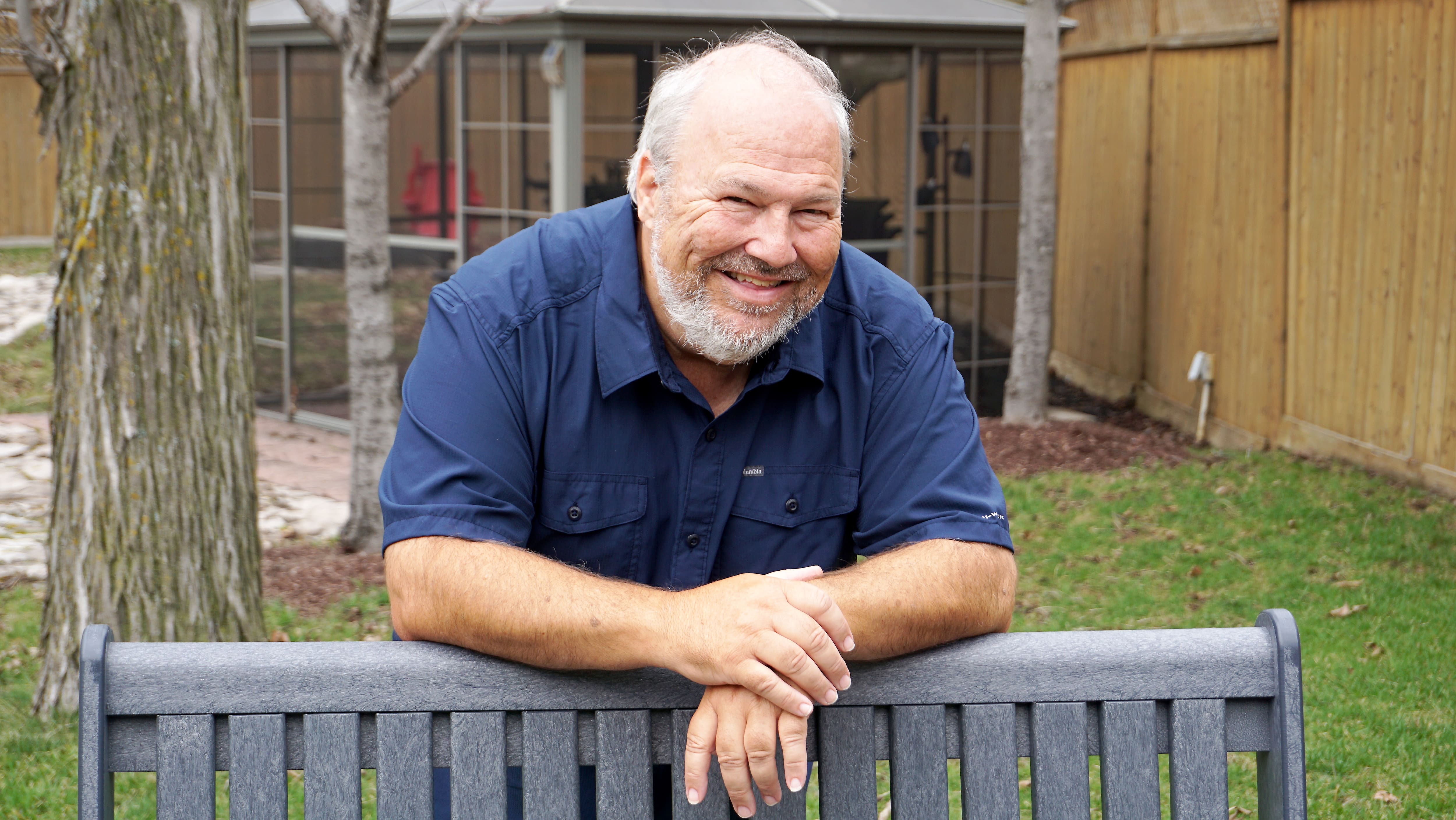 Jean-Marc Parent a dû nager à travers des serpents après avoir vu sa ...