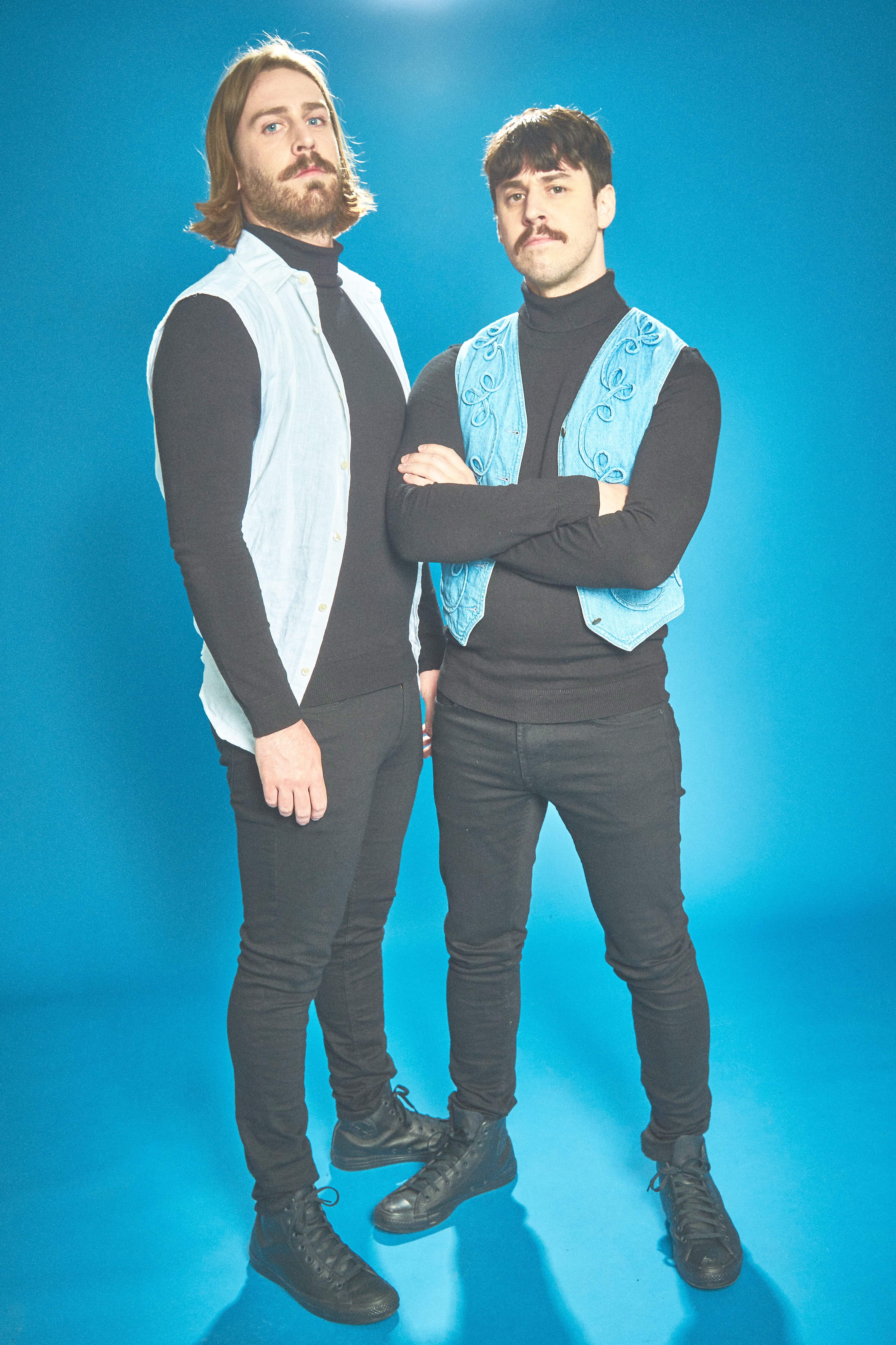 Brick & Brack : les deux « poètes souverainistes » font un show pour la ...