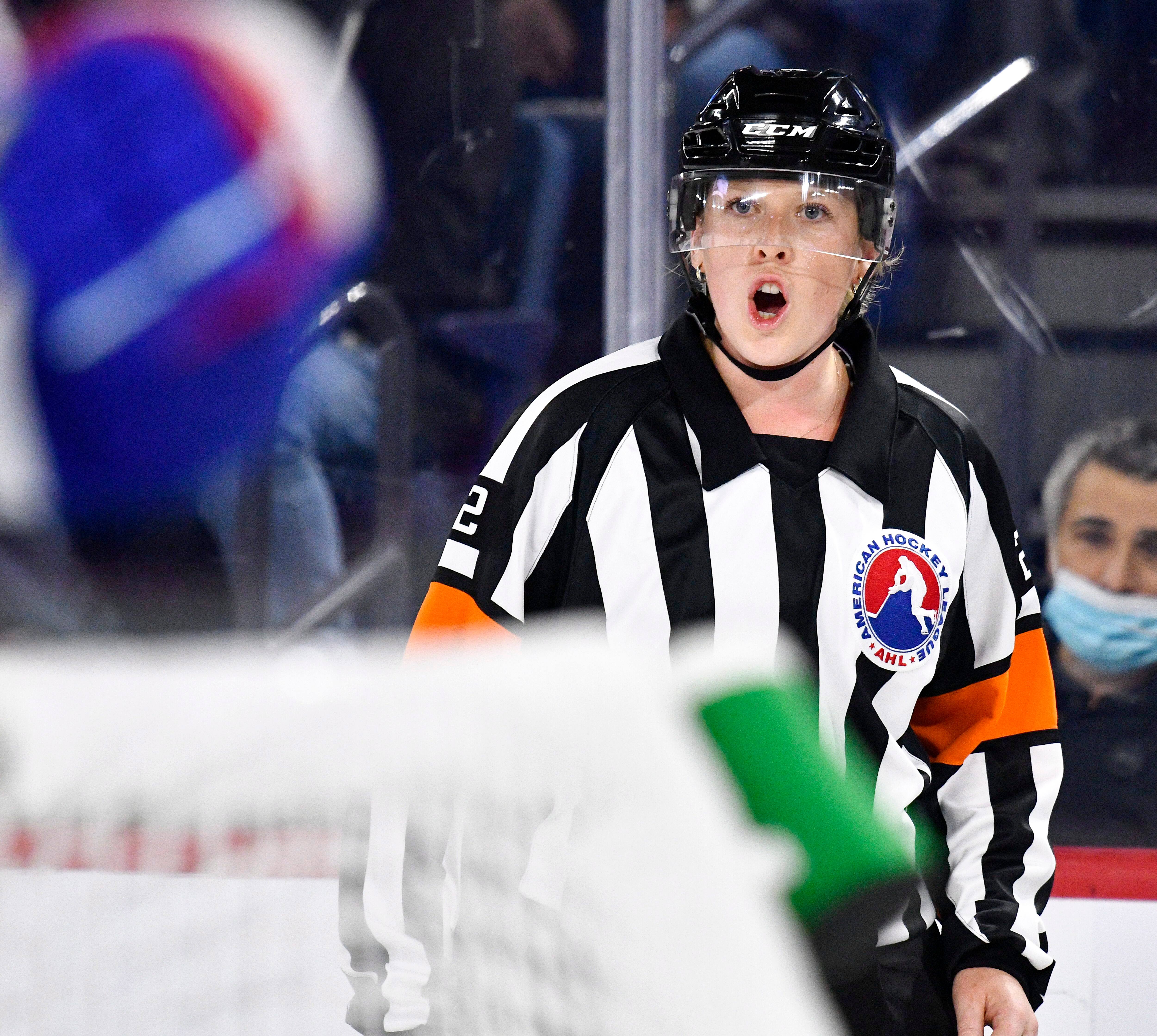 «Les gars vont toujours passer avant nous» | JDM