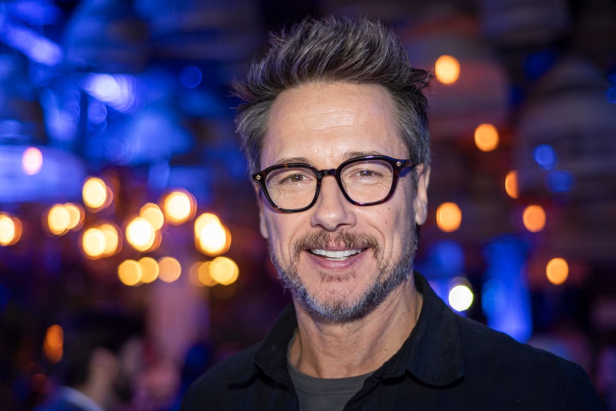 Stéphane Rousseau se lance dans la mode | 7 Jours