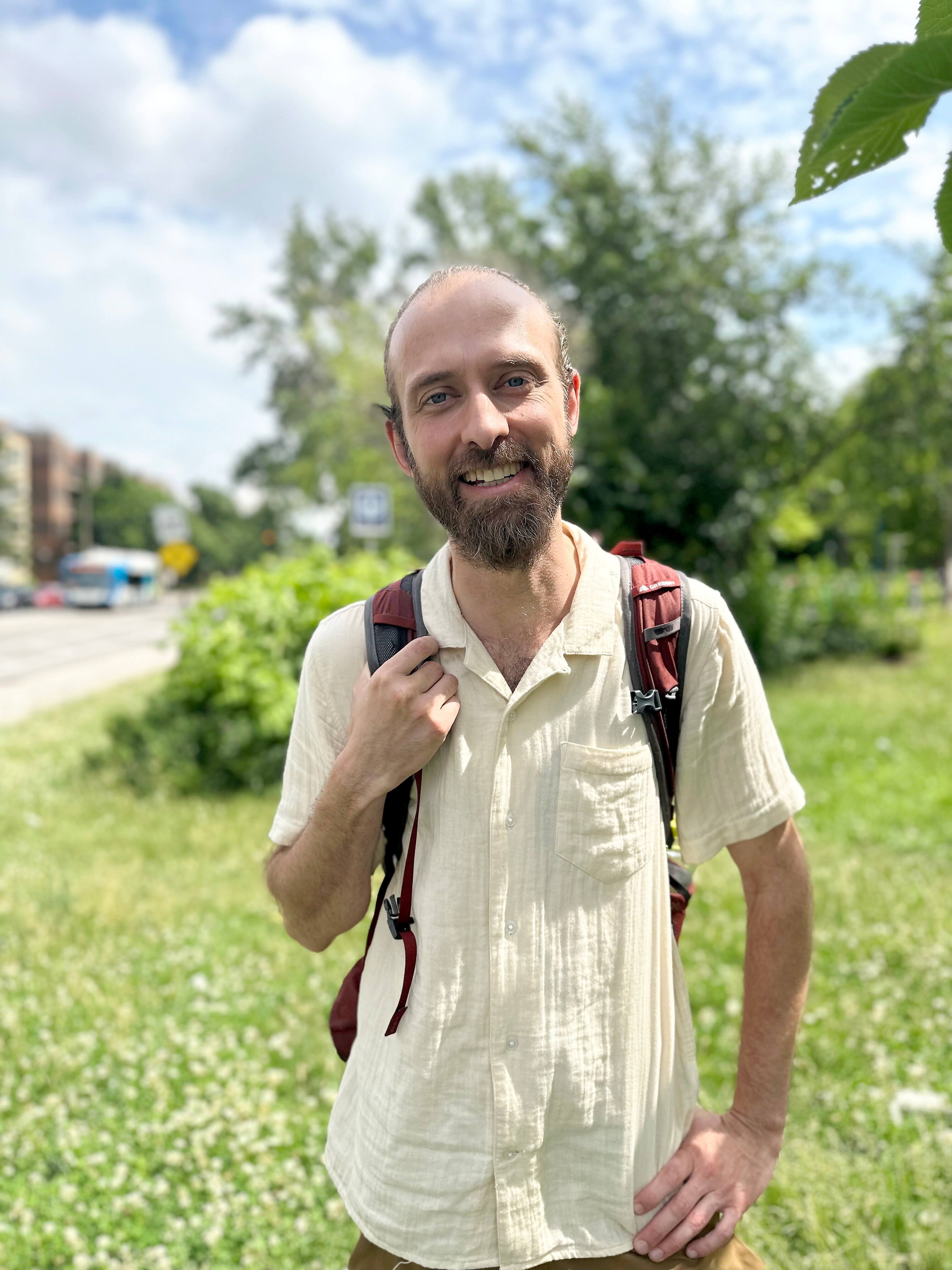 Ce biologiste aménage une «route à renards» en plein coeur de Montréal ...