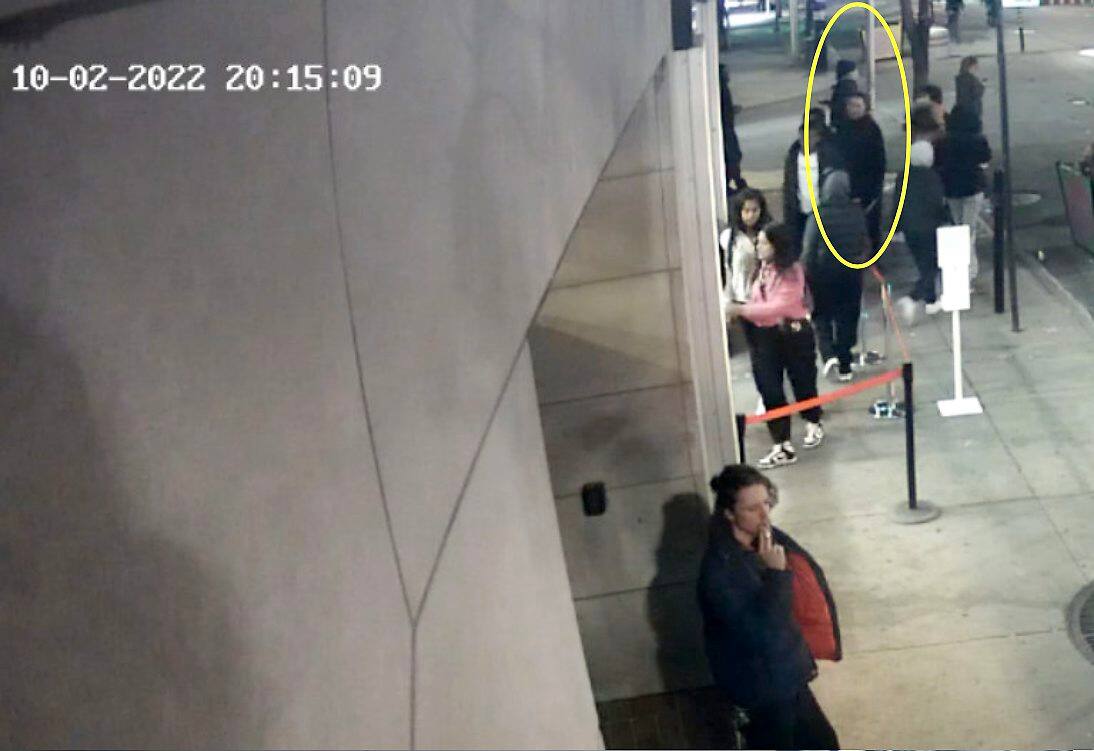 [PHOTOS] Fusillade au centre-ville de Montréal: il se tire (vraiment ...