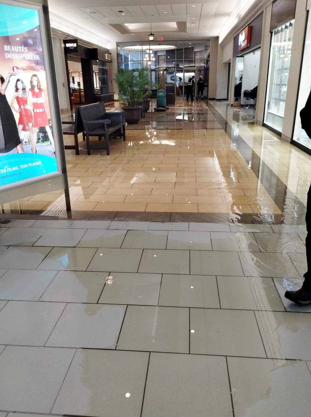 [EN IMAGES] 100 mm de pluie reçus: des inondations à Saint-Jean-sur ...