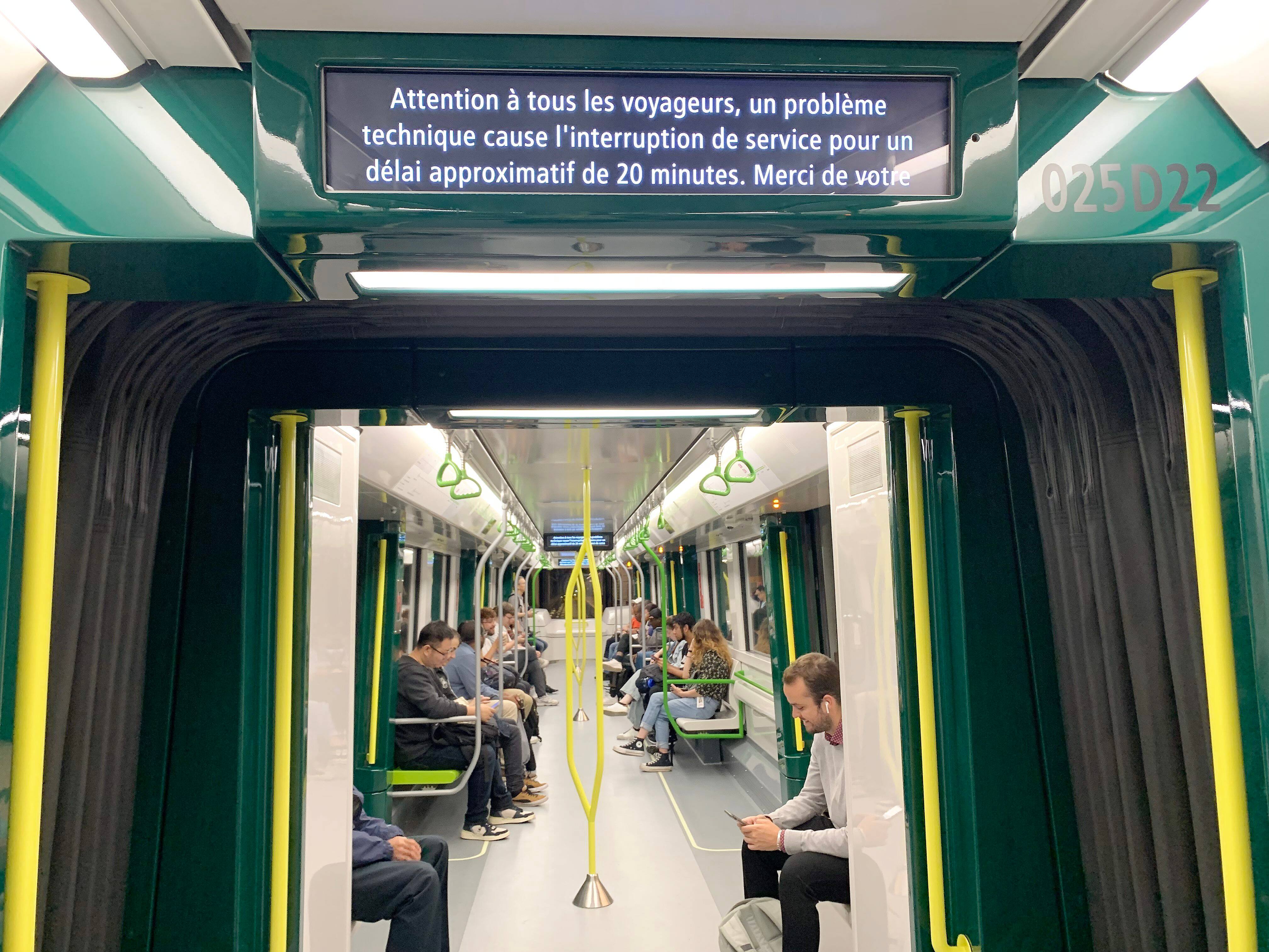 Le REM rencontre rapidement ses premiers pépins | JDQ