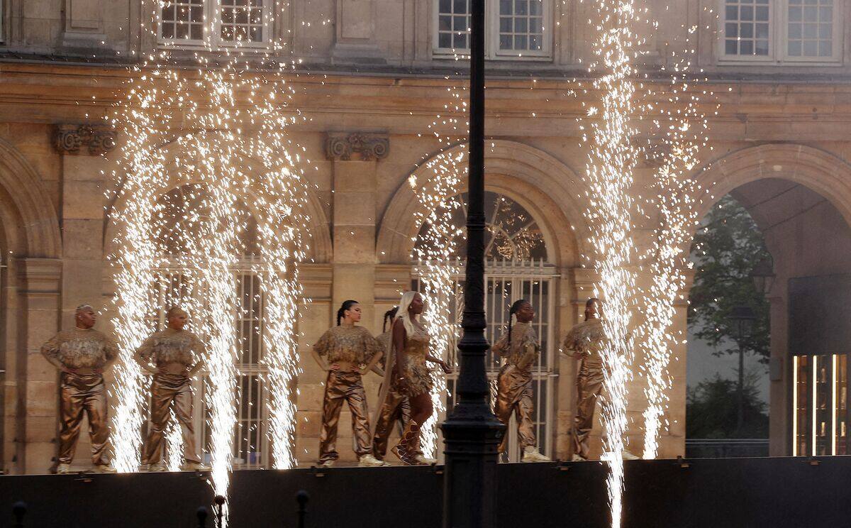 Aya Nakamura, Lady Gaga et la Seine, divas d’une cérémonie qui casse ...