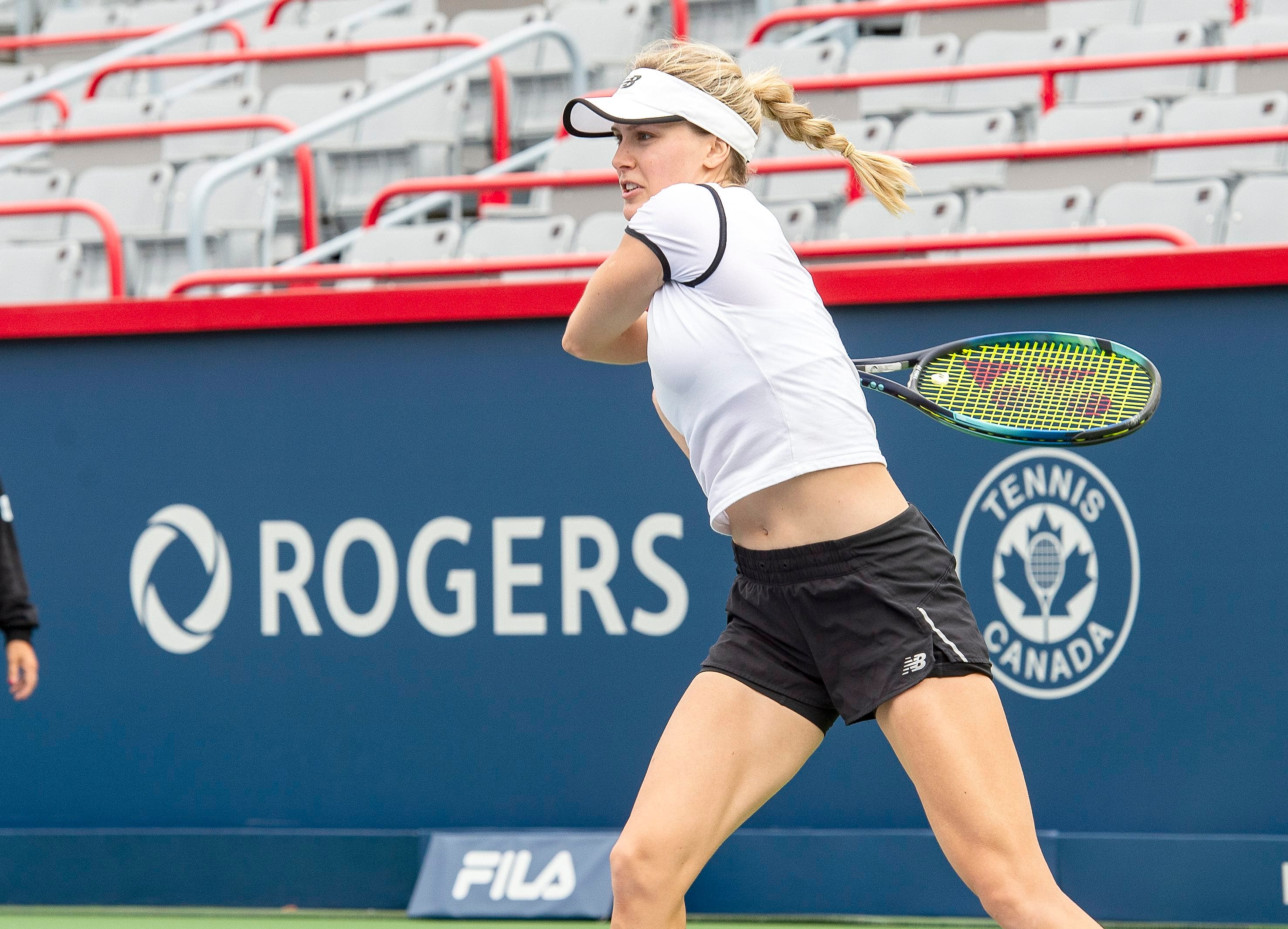 [PHOTOS] Eugenie Bouchard de retour à l’Omnium de tennis Banque ...