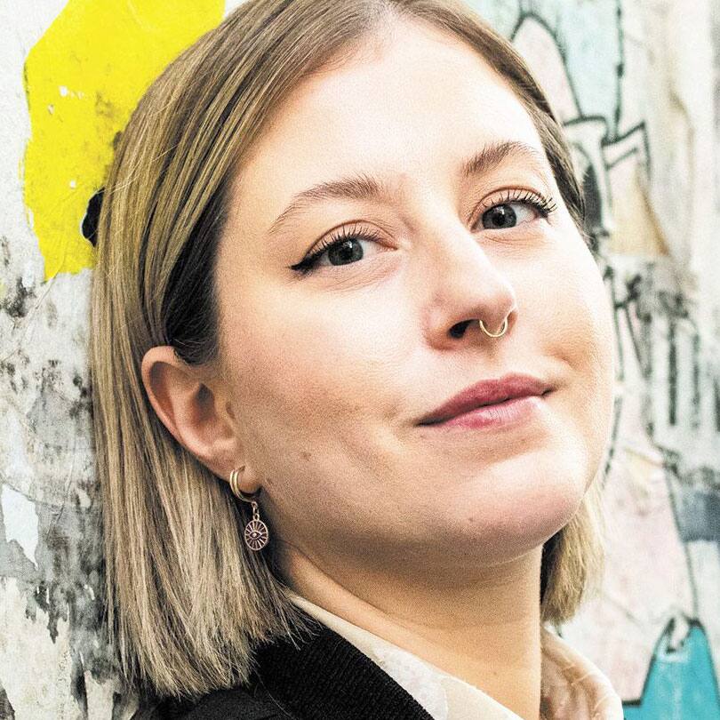 Voici 12 auteurs québécois à découvrir pour la journée «Achetez un ...