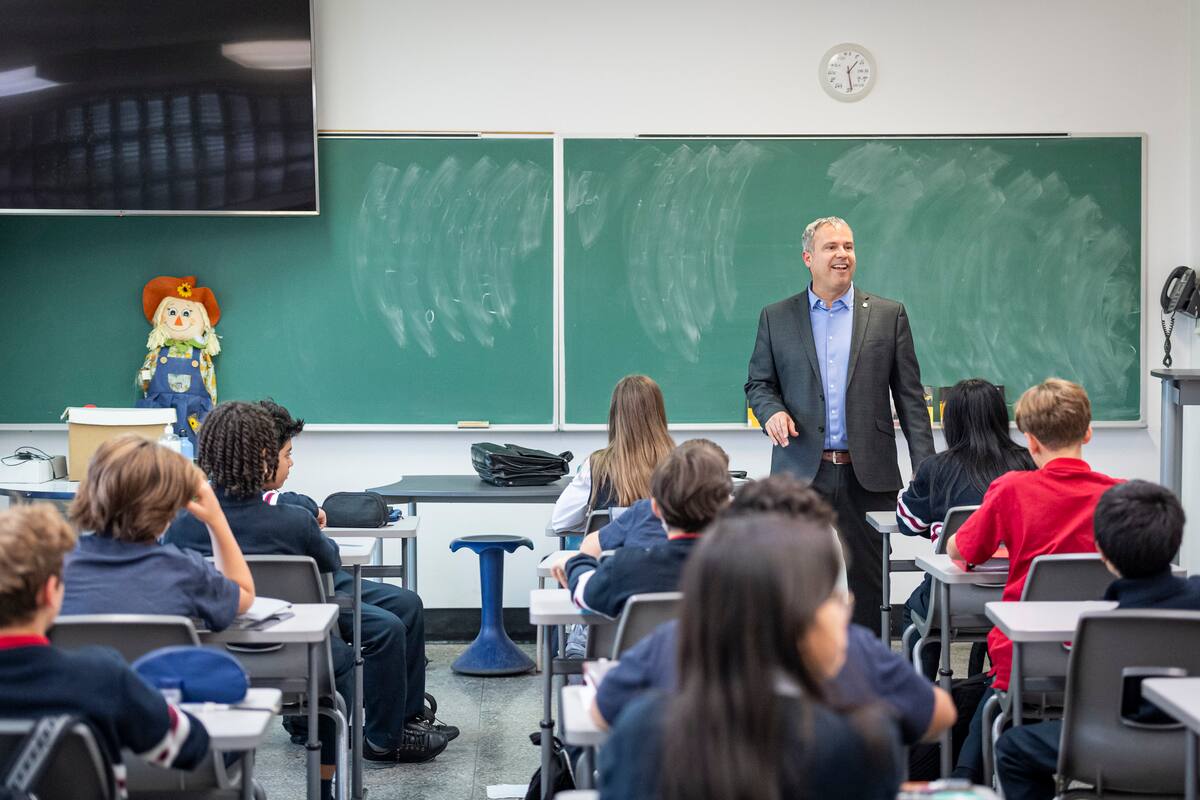Je suis retourné à mon école secondaire qui trône (encore) au sommet du ...