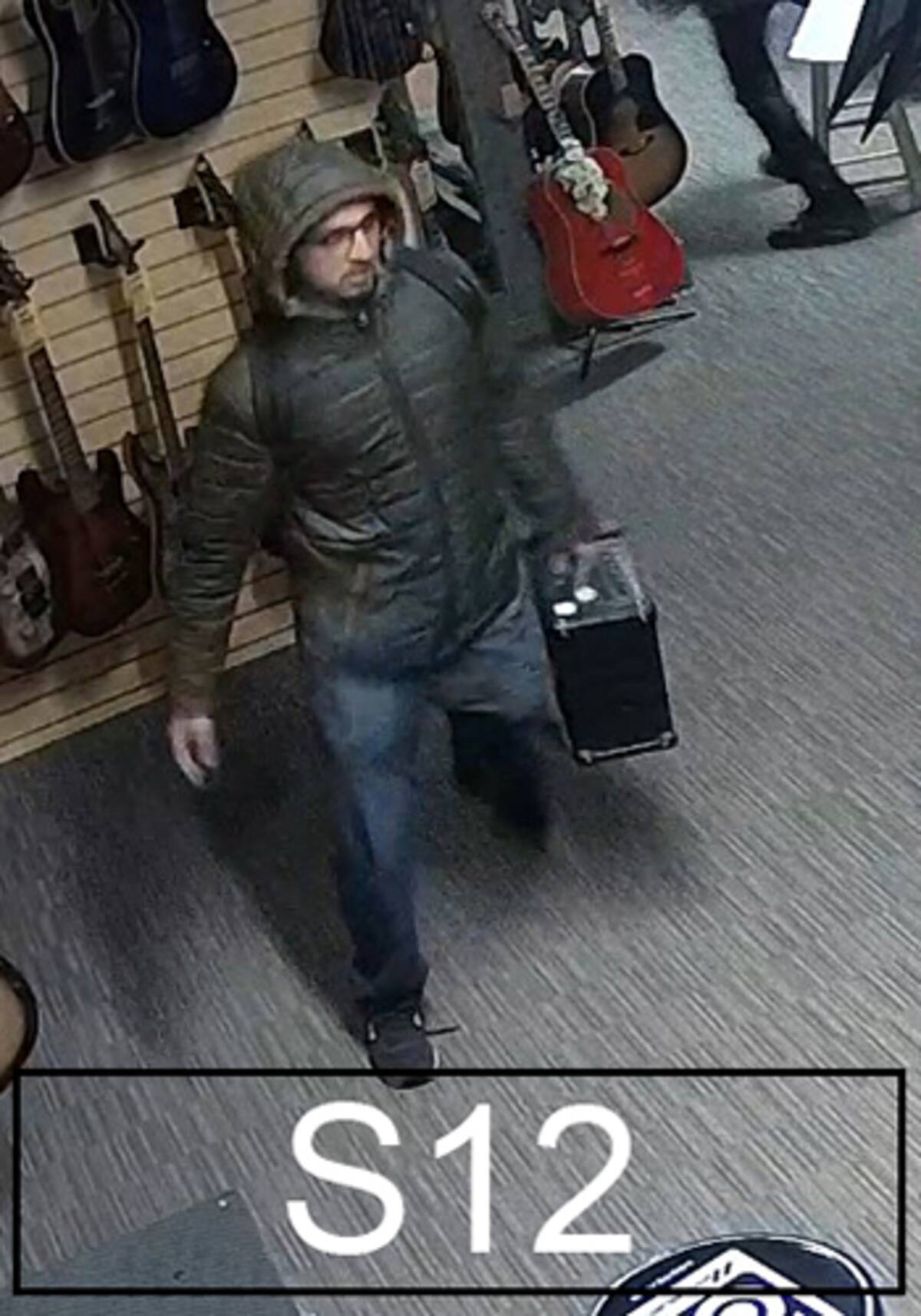 La police cherche à identifier des casseurs impliqués dans les ...