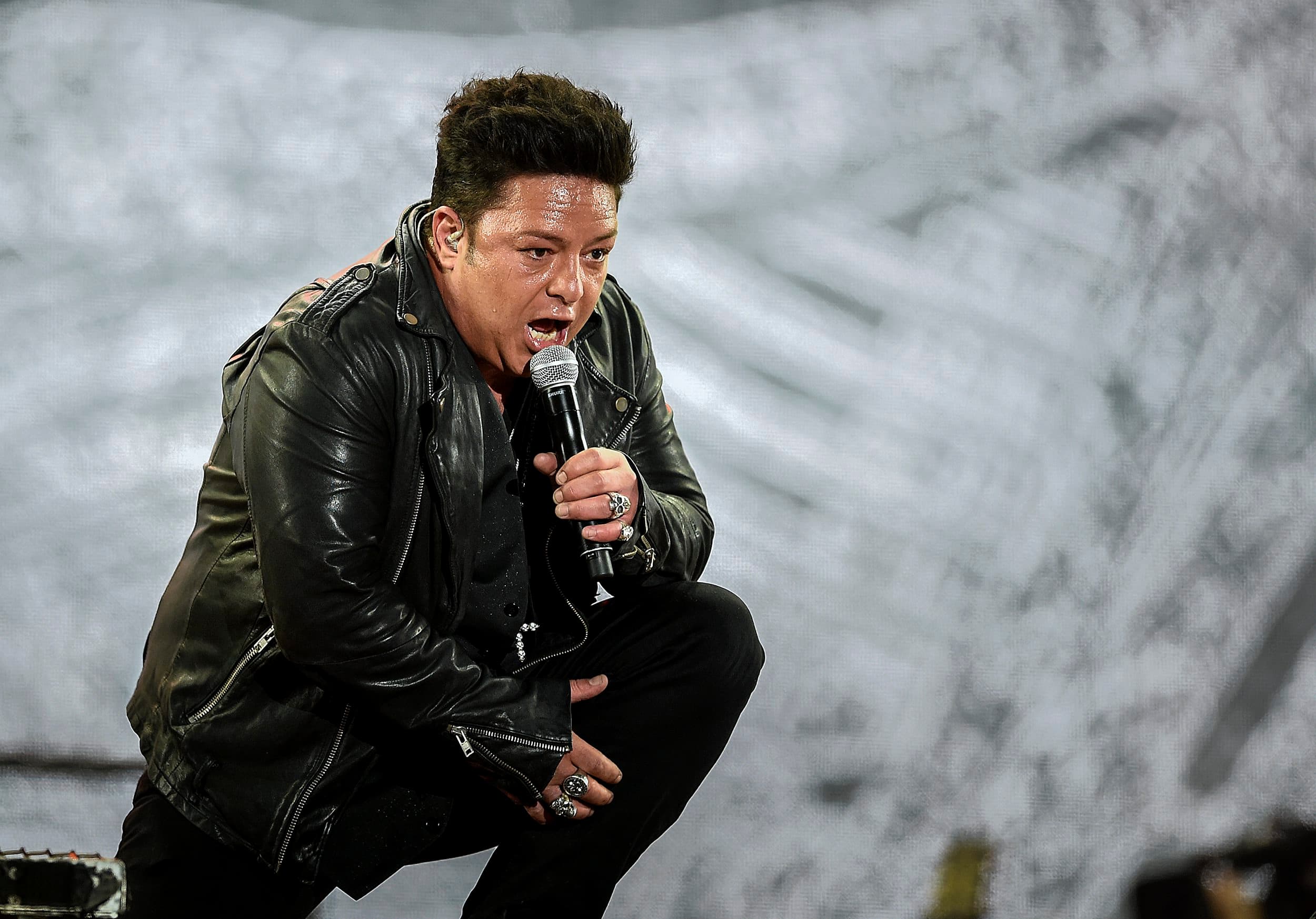 L'album «Je marche dans ma vie»: Éric Lapointe raconte les histoires ...