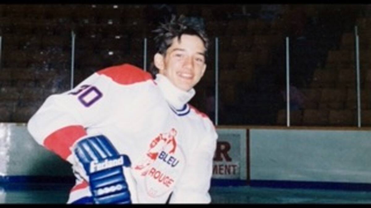 Documentaires sur la LNH: Joe Sakic et Alexandre Daigle reviennent sur ...