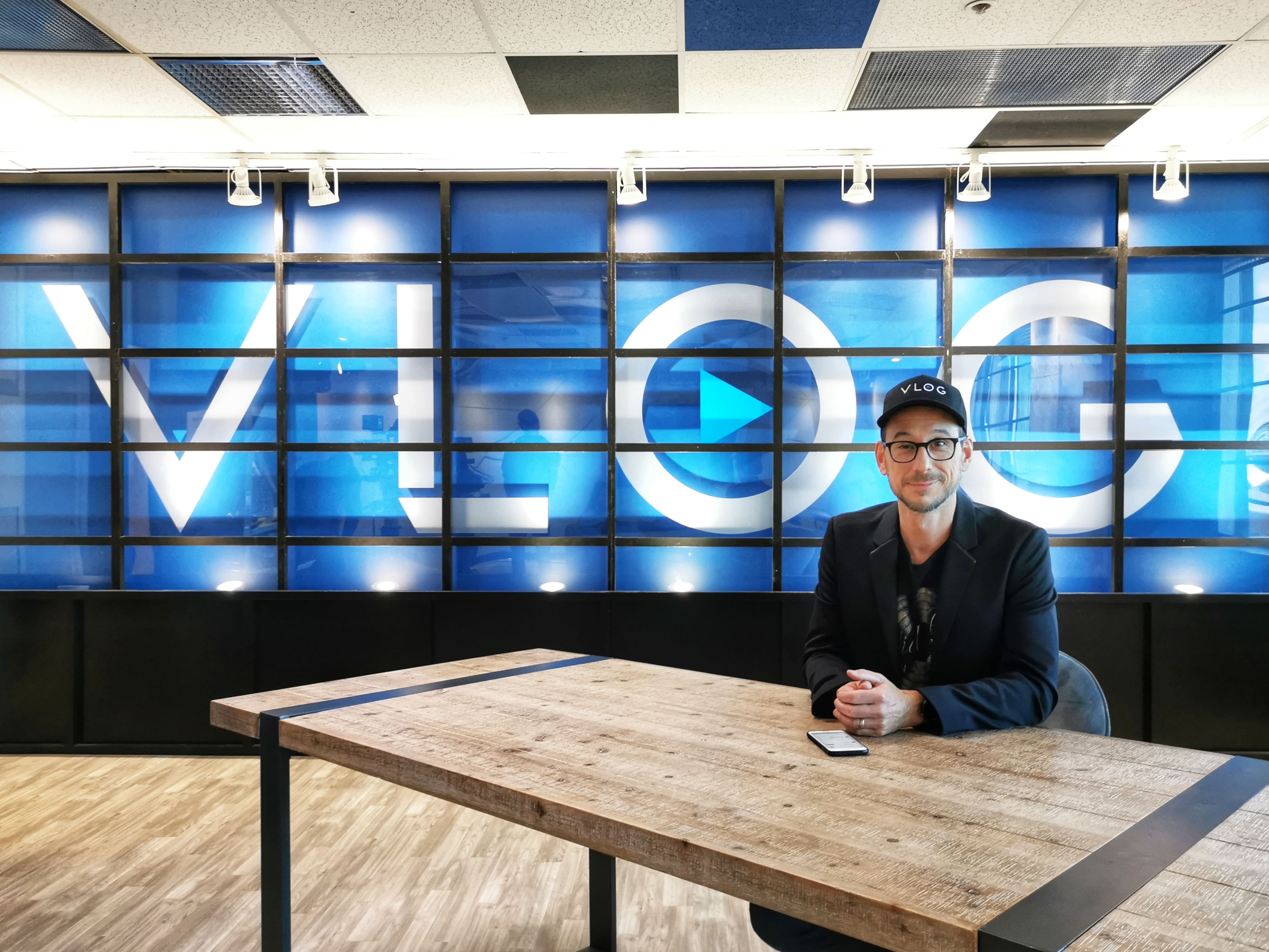 400e de «Vlog»: l'émission prépare sa revue de l'année | TVA Nouvelles