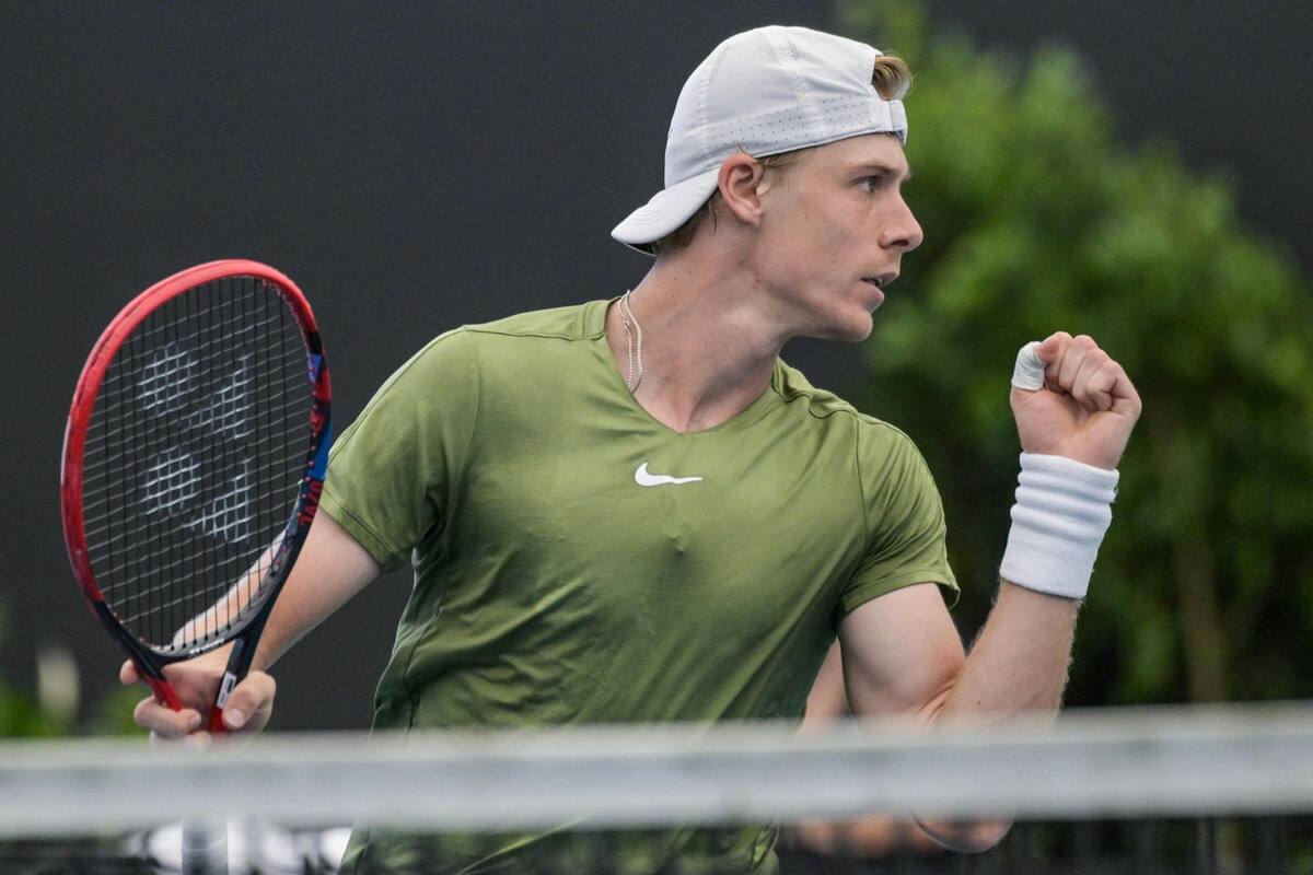 Denis Shapovalov a rendez-vous avec Novak Djokovic - TVA Sports