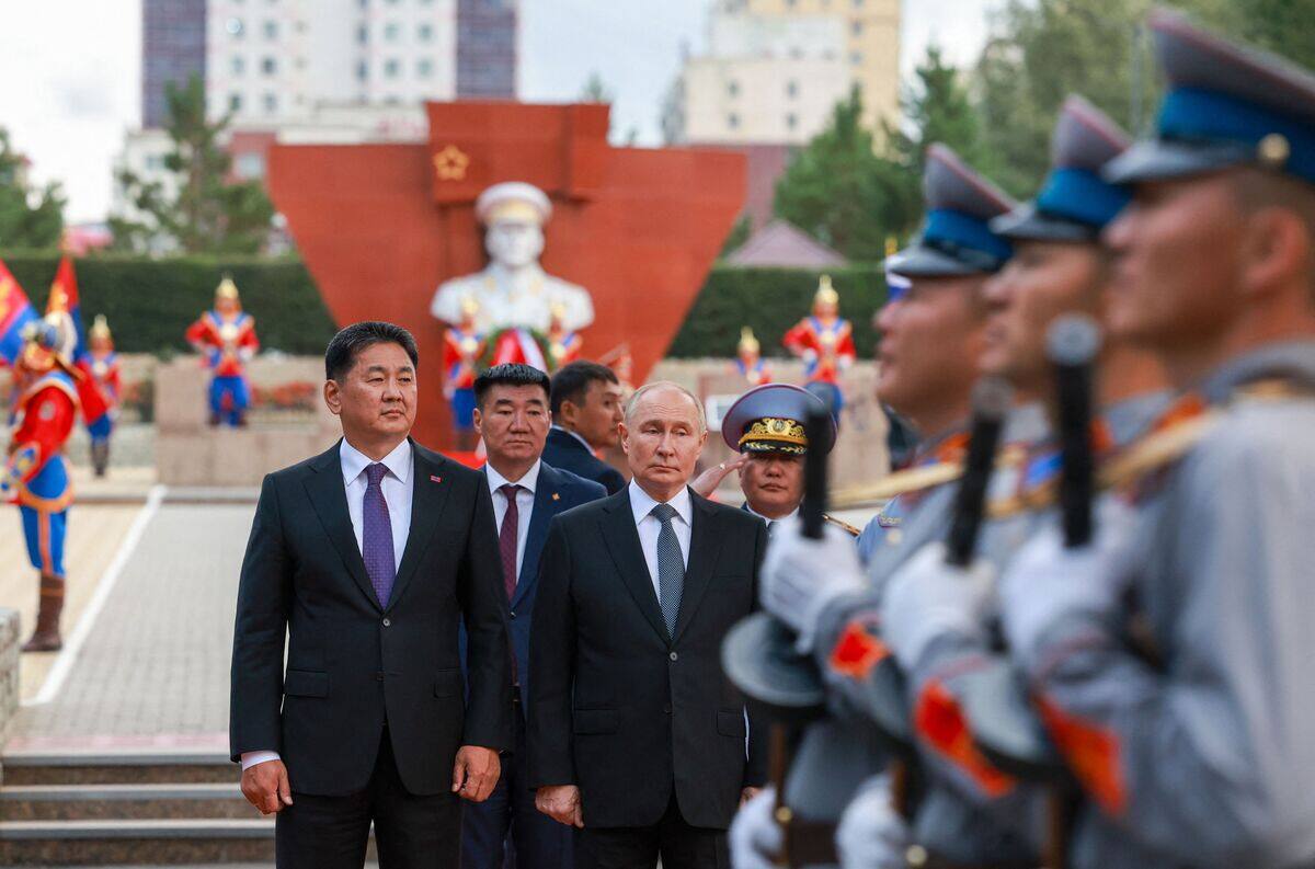 Tapis rouge pour Vladimir Poutine en Mongolie, malgré le mandat d’arrêt ...
