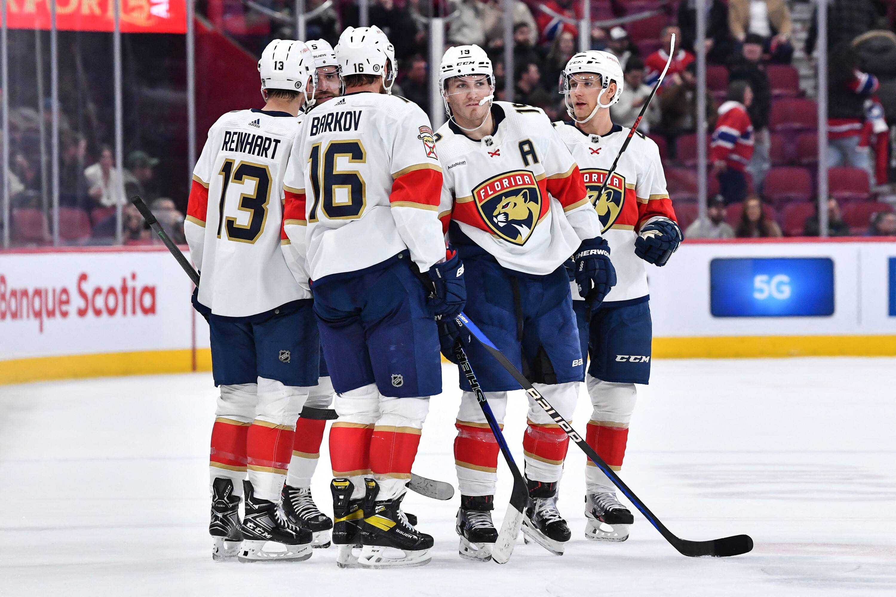 Les Panthers viennent à bout de Devon Levi et s’approchent des séries ...