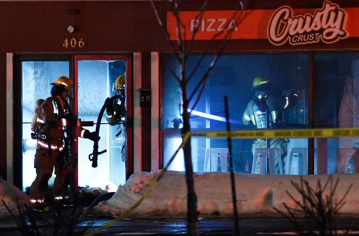 La pizzéria de James William Awad incendiée à Bois-des-Filion | TVA ...