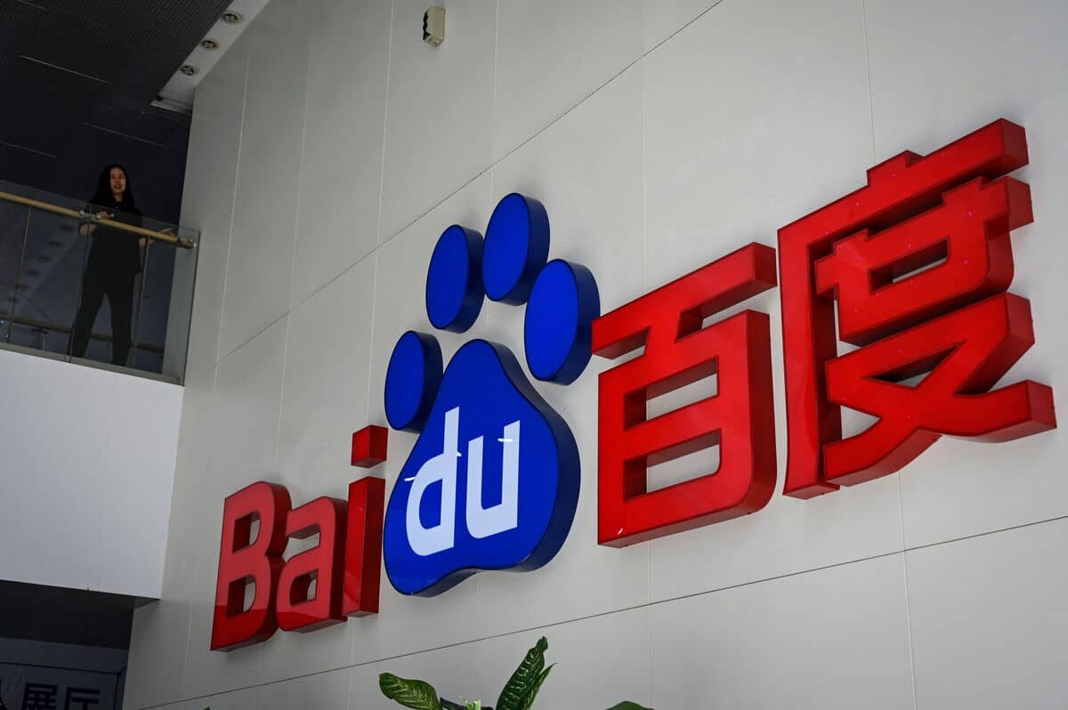 Chine: Baidu affirme que son robot conversationnel est aussi performant ...
