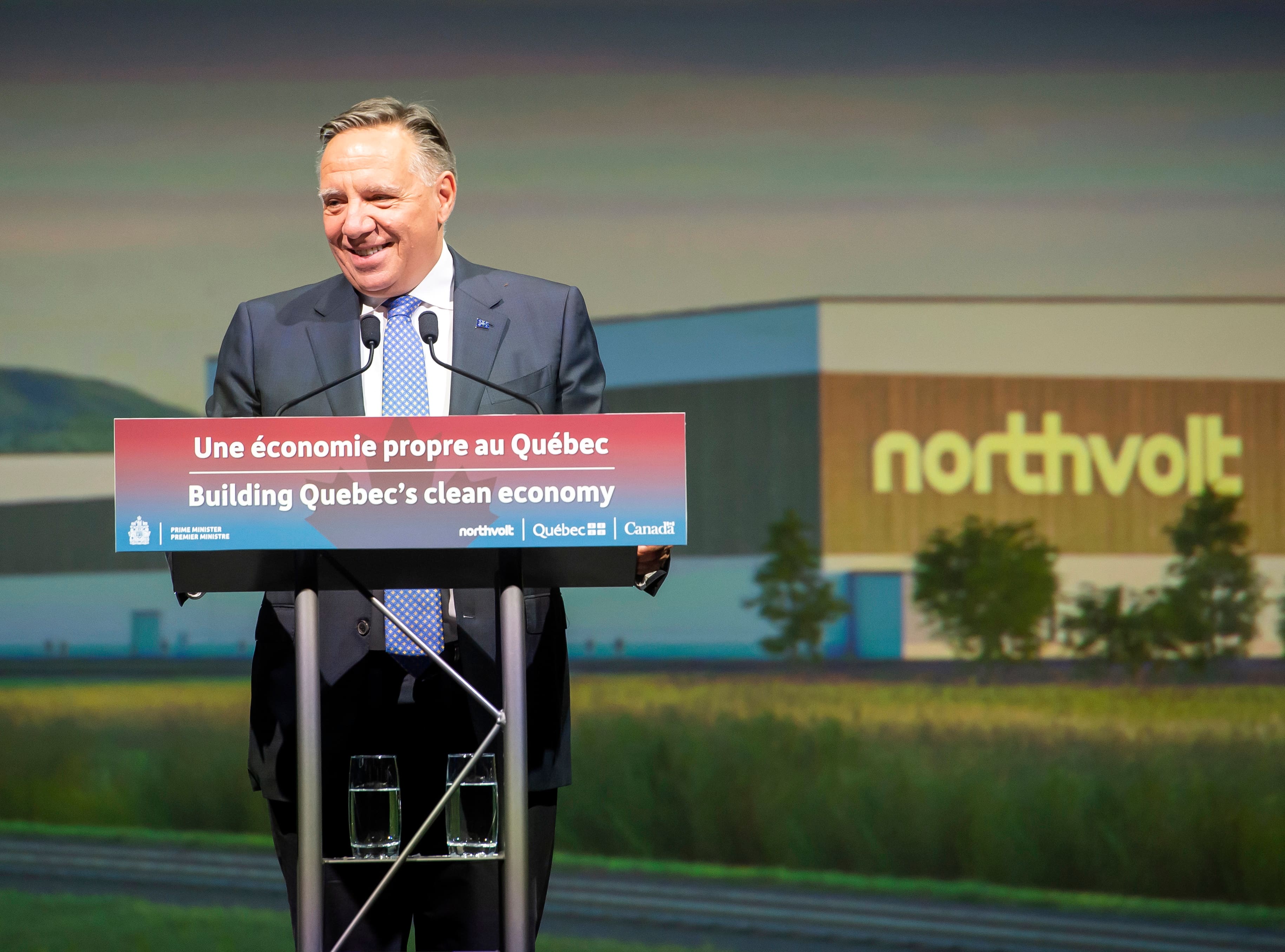 Avec ses barrages et sa filière batterie, François Legault va à contre ...