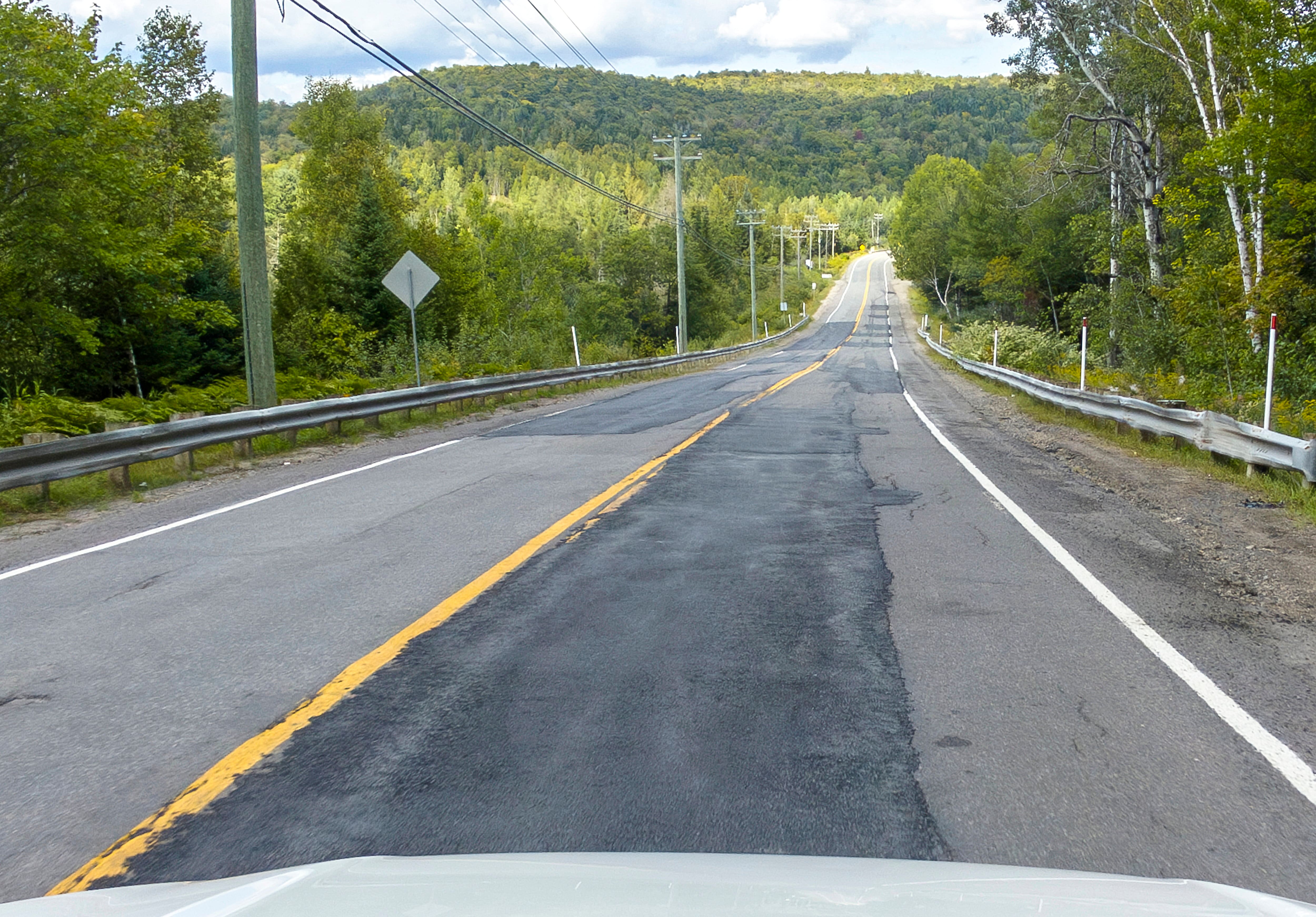 Ce tronçon de route fait honte aux résidents de ce village | JDM