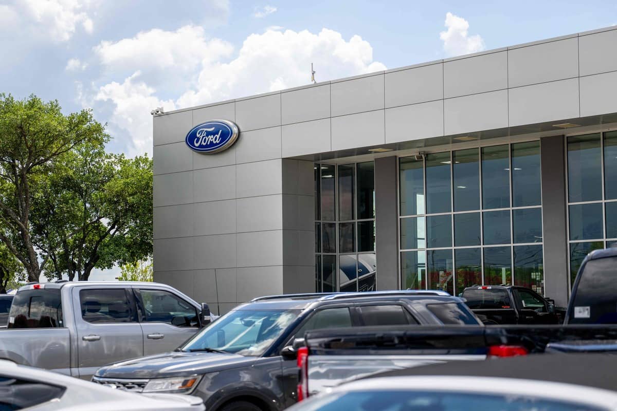 Les tarifs de Trump se font sentir chez Ford | JDM
