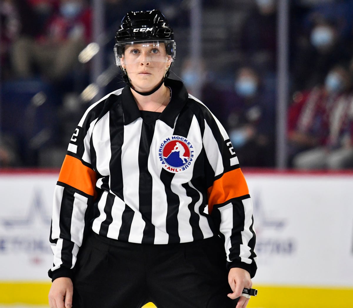 Élizabeth Mantha fera ses débuts dans la LHJMQ - TVA Sports