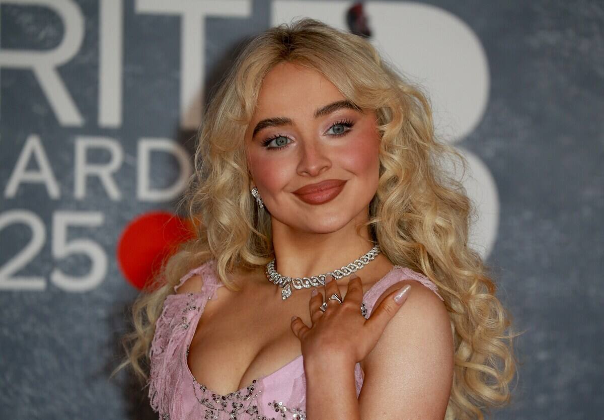 Sabrina Carpenter: son nouvel album n'est pas pour les «prudes»! | JDQ