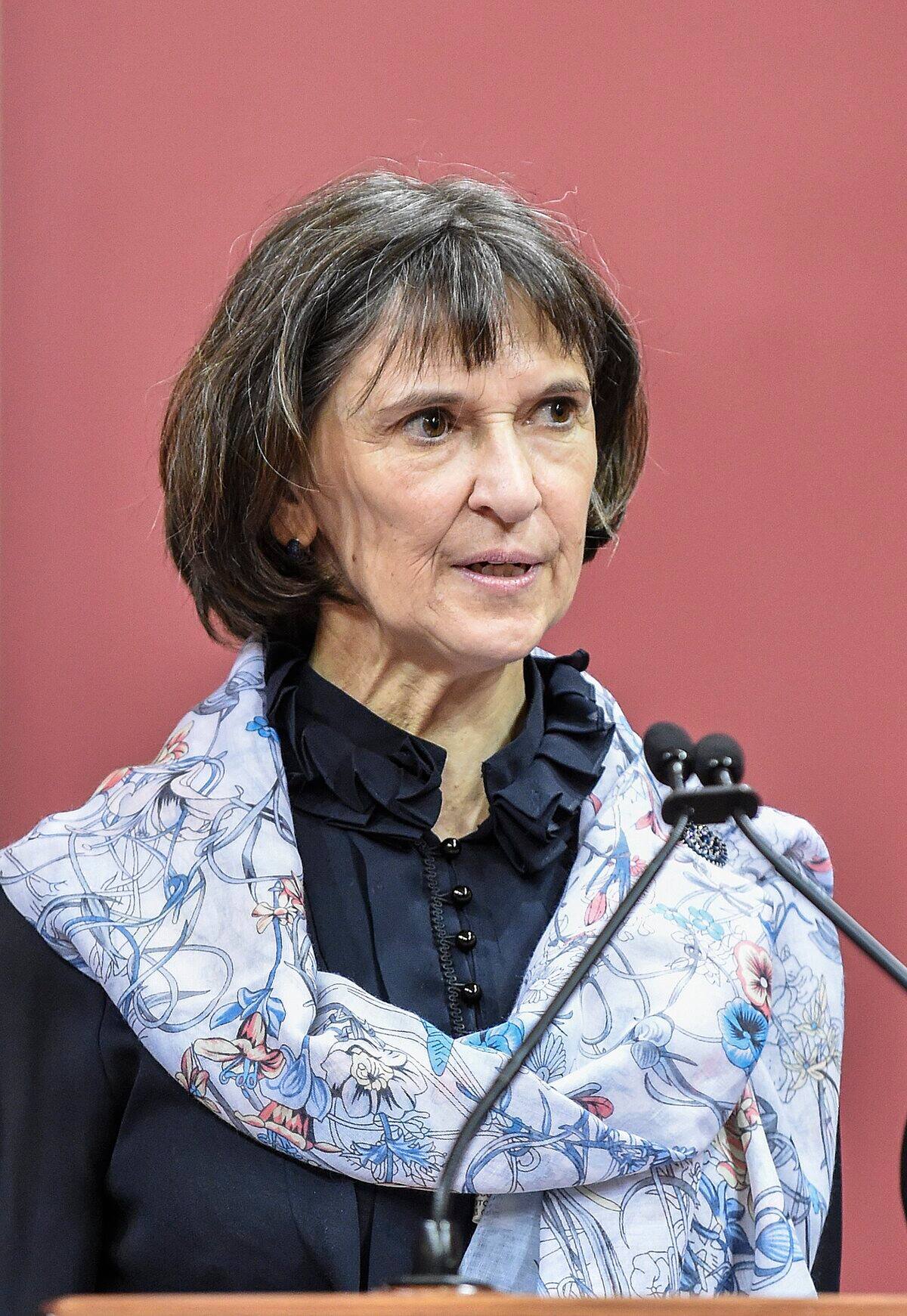 La députée caquiste Claire IsaBelle tire sa révérence des élections ...