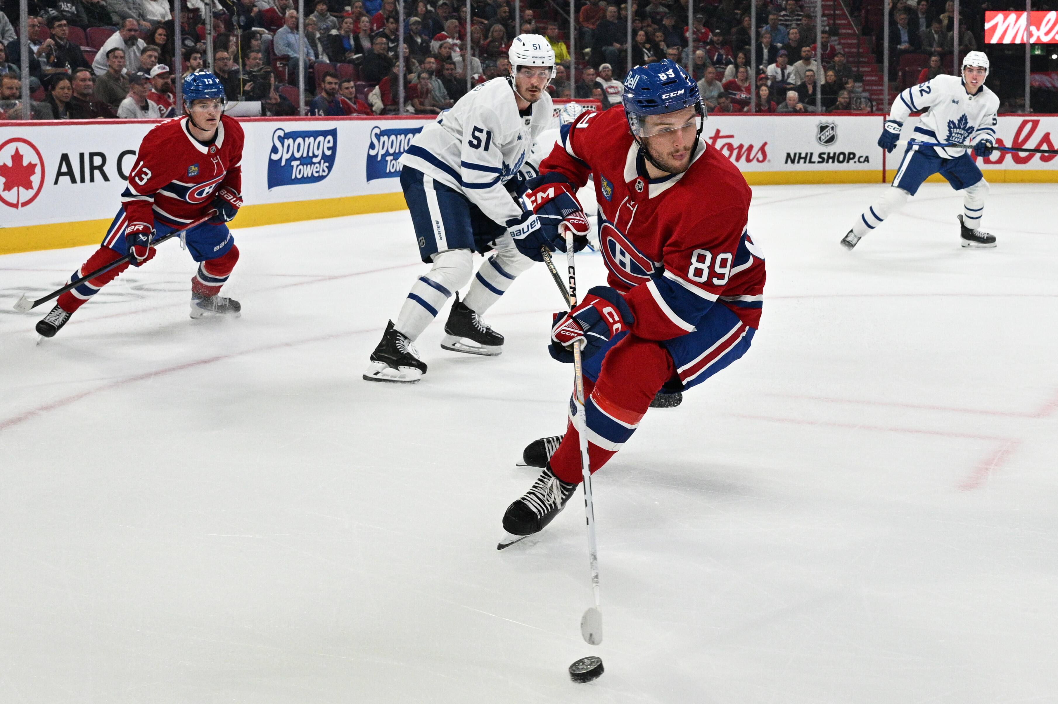 Les blessures à Newhook et Dach lui ouvrent la porte : La plus belle ...