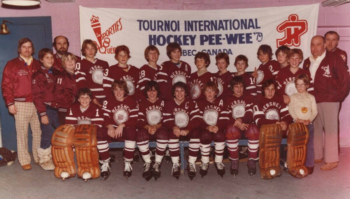 50 ans à prendre soin des petits pee-wee de Hershey: la famille Dussault vit de hockey et de ...