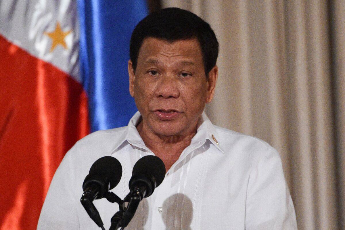 L'ex-président des Philippines Rodrigo Duterte arrêté pour crime contre ...