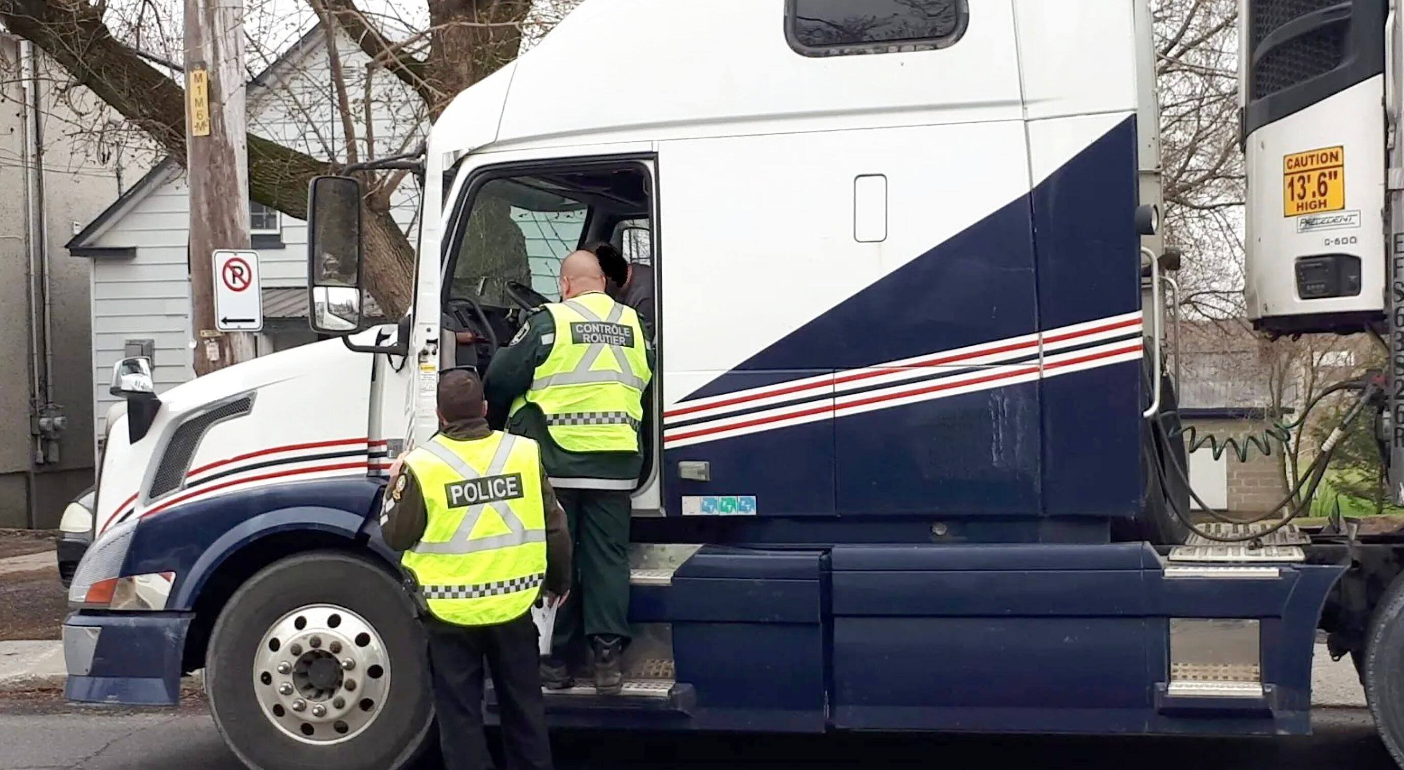 Les contrôleurs routiers du Québec ont saisi les tribunaux dans une ...