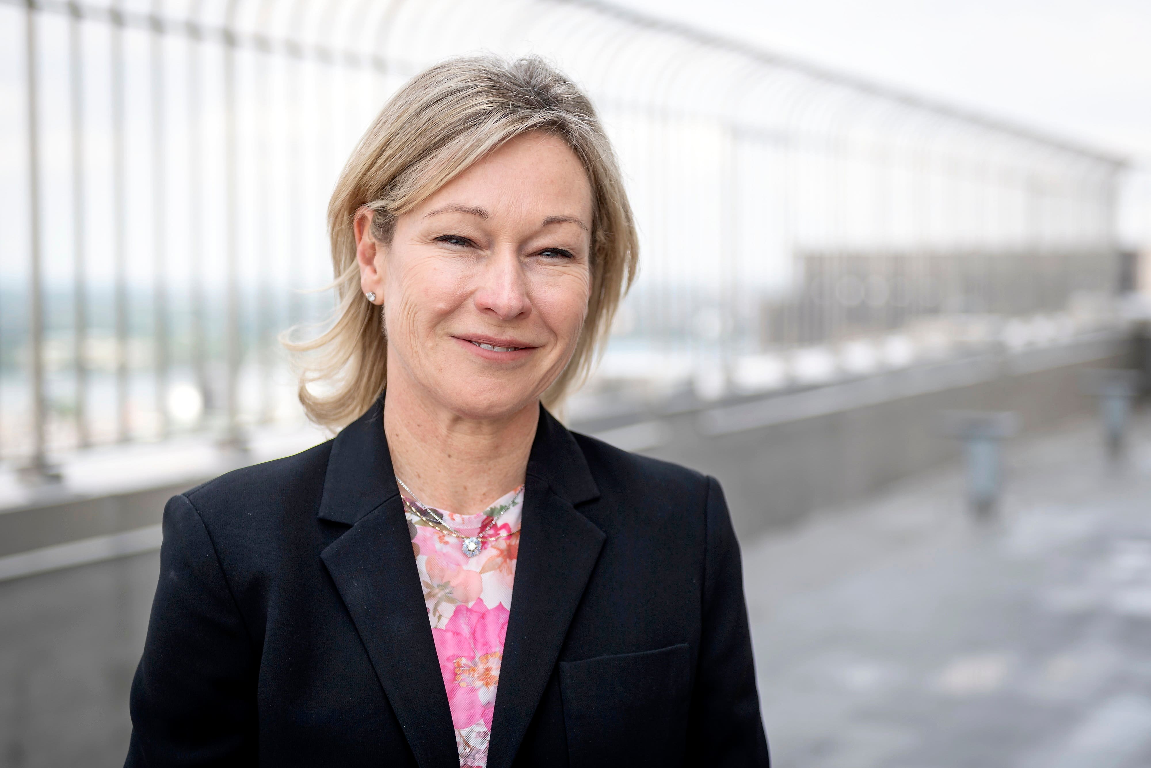 Hydro-Québec: la nouvelle PDG Claudine Bouchard mieux rémunérée que ...