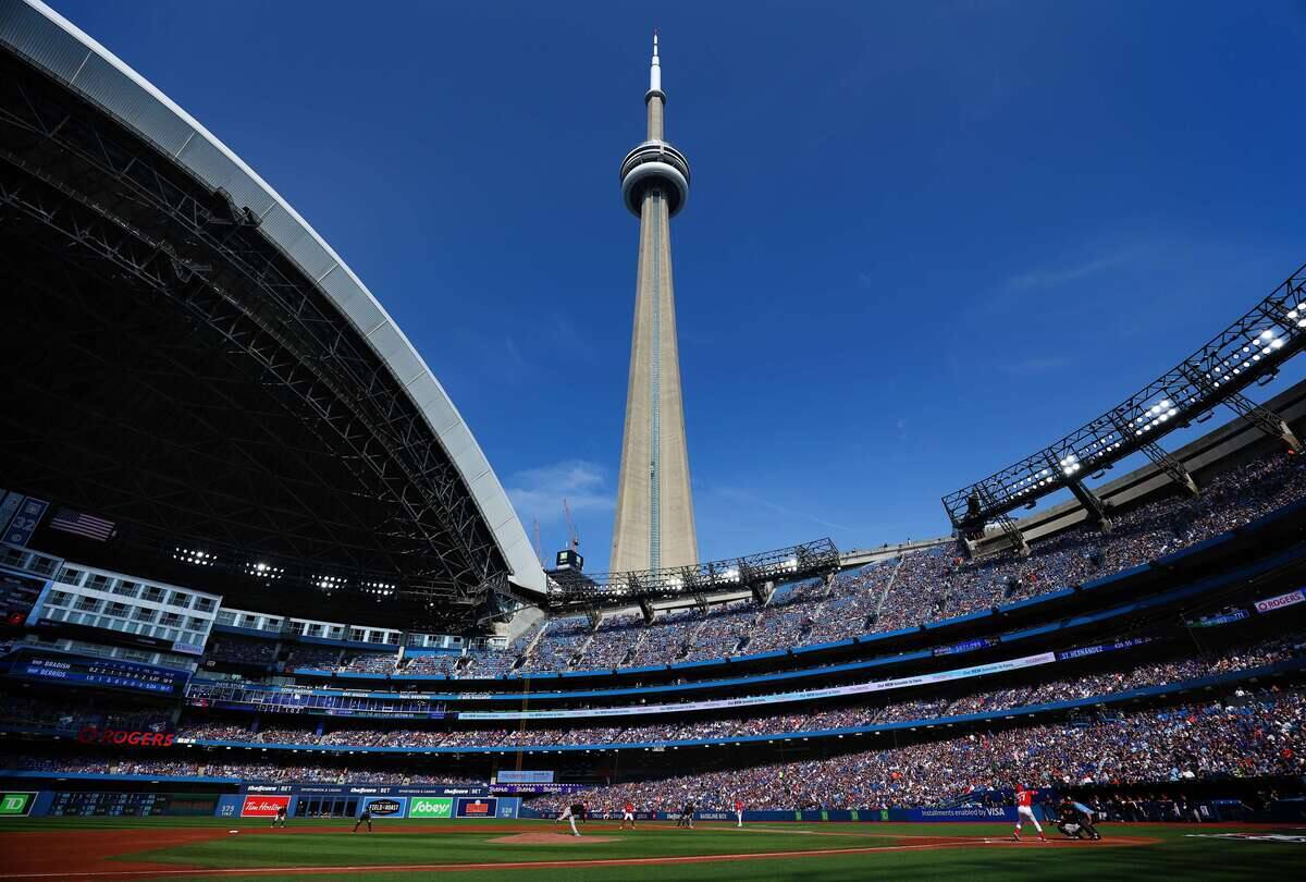 Le Rogers Centre se refait une beauté - TVA Sports