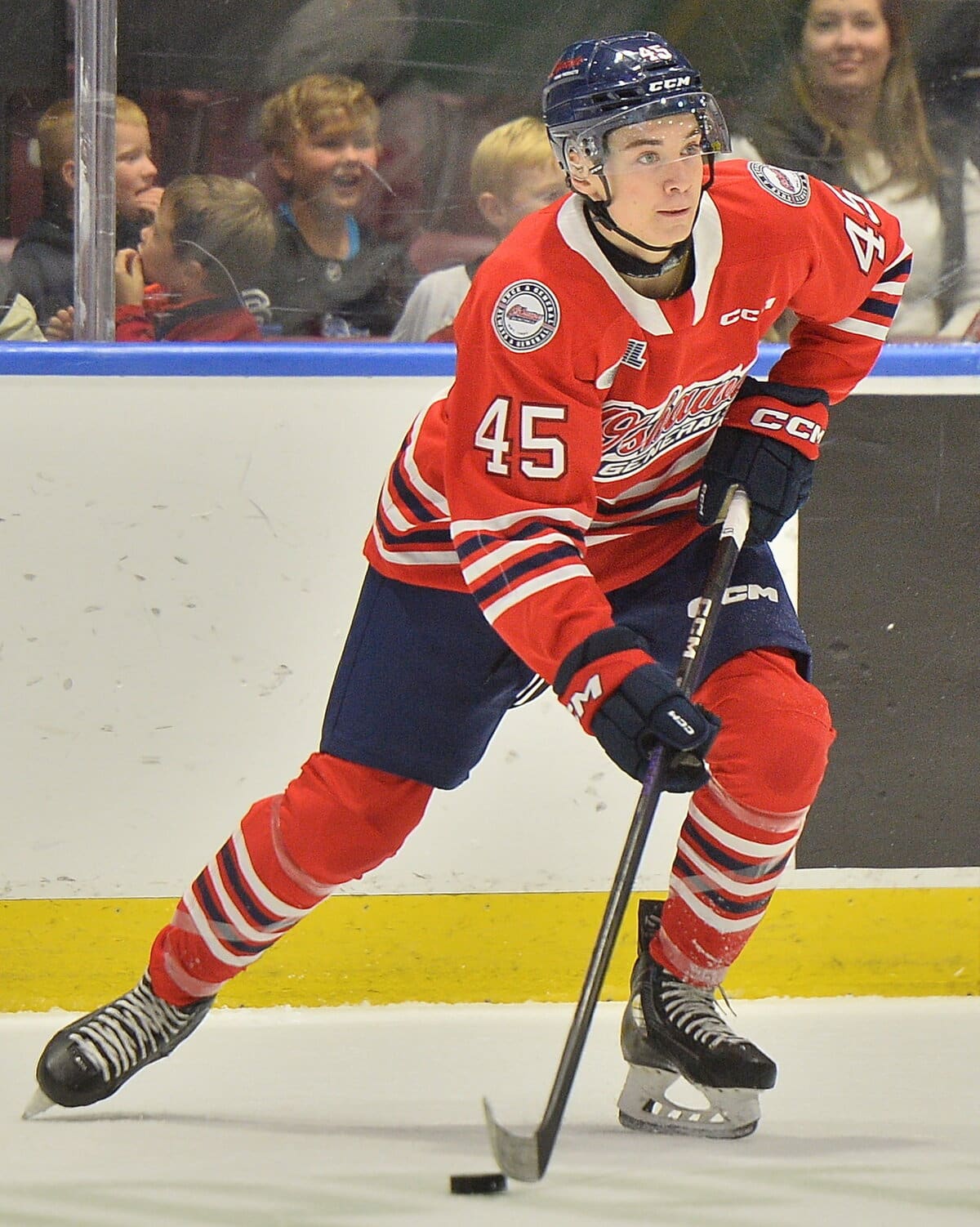 Le CH s’abstient de manger en compagnie de Beckett Sennecke | JDQ