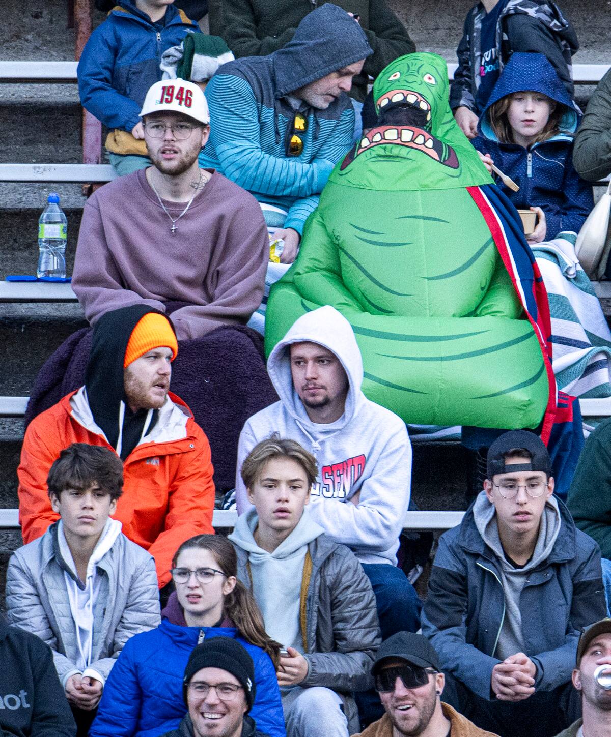 [EN PHOTOS] Halloween: des idées de costumes au match des Alouettes | JDM
