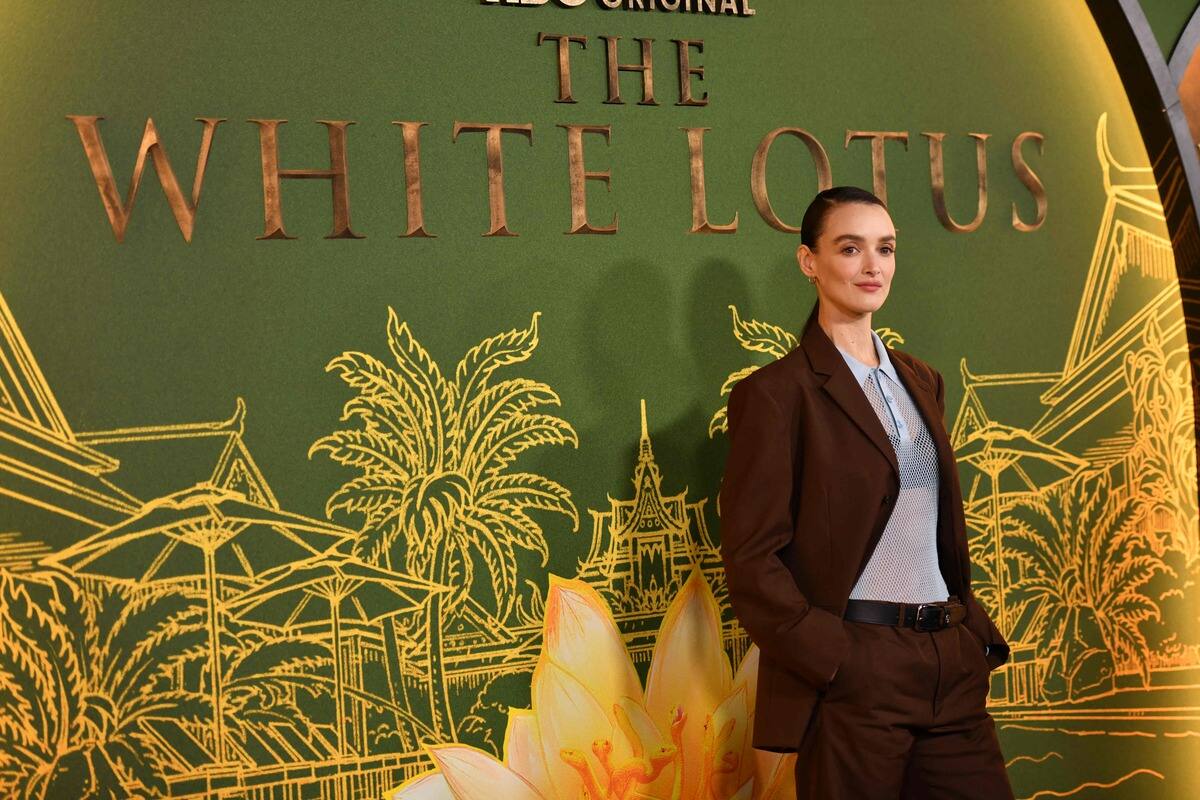 L’actrice québécoise Charlotte Le Bon brille sur le tapis rouge de la ...