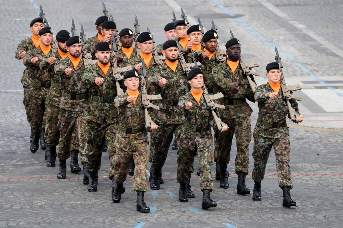 EN IMAGES | France: le défilé d'une armée «prête au combat» pour le 14 ...