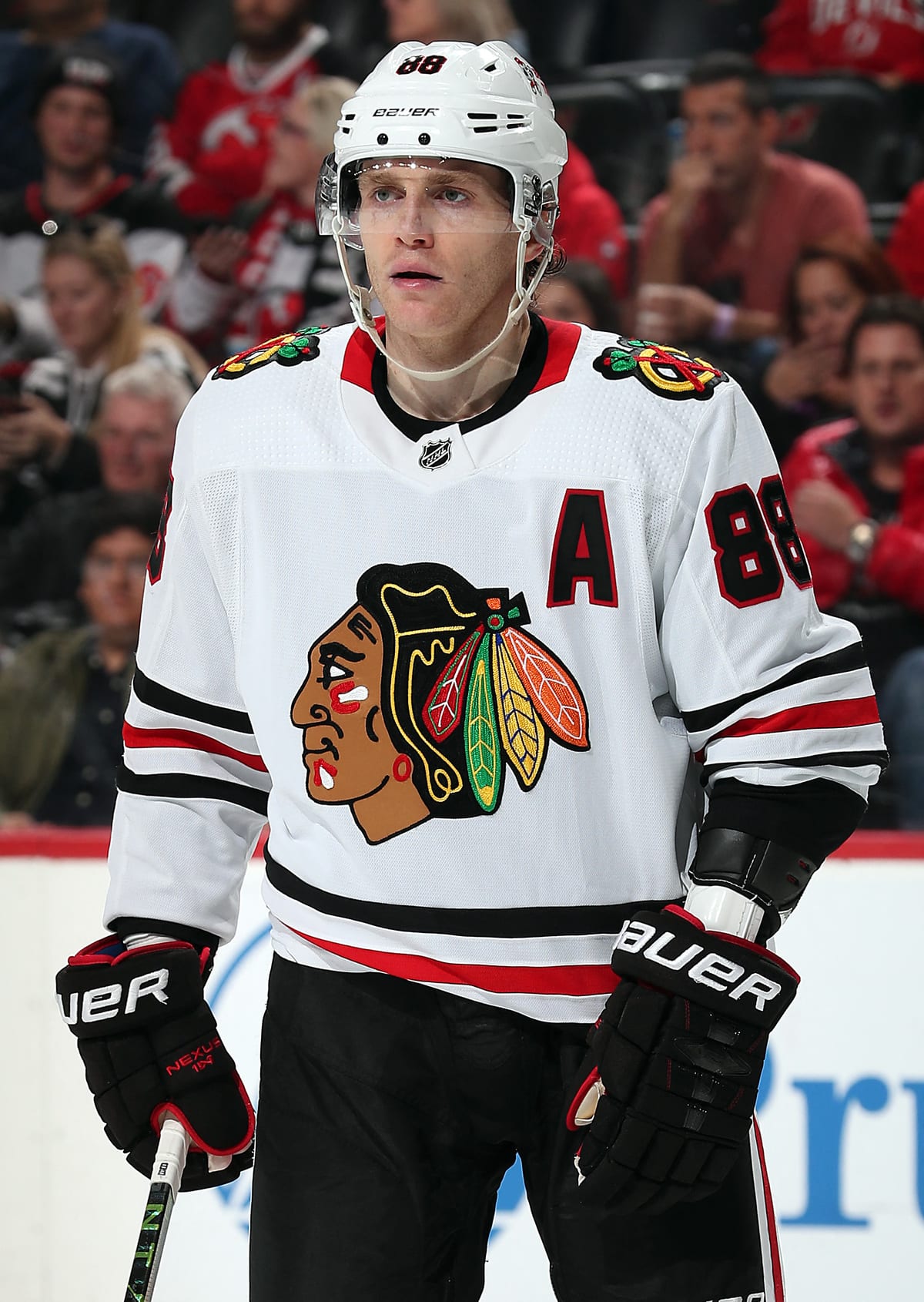 «J’ai 34 ans et je me retrouve avec une équipe en reconstruction» -Patrick Kane | JDM