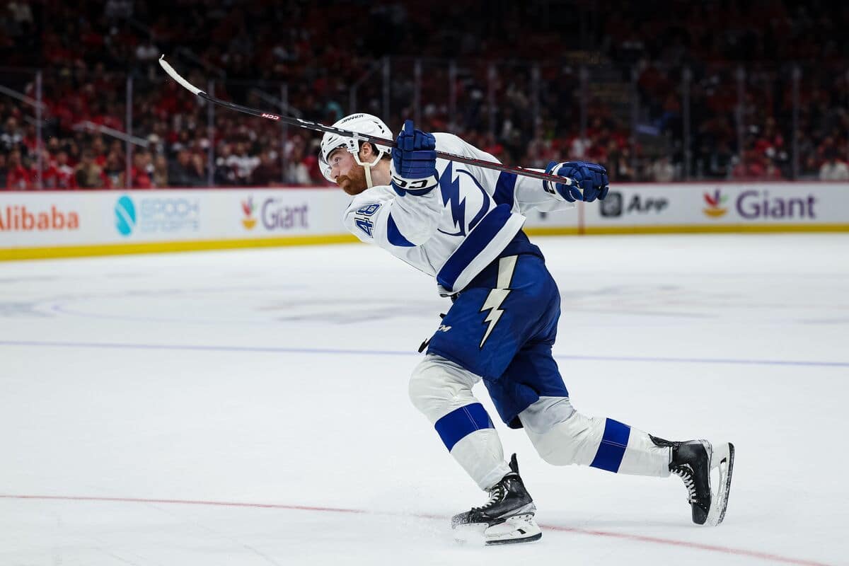 Nick Perbix convainc le Lightning - TVA Sports