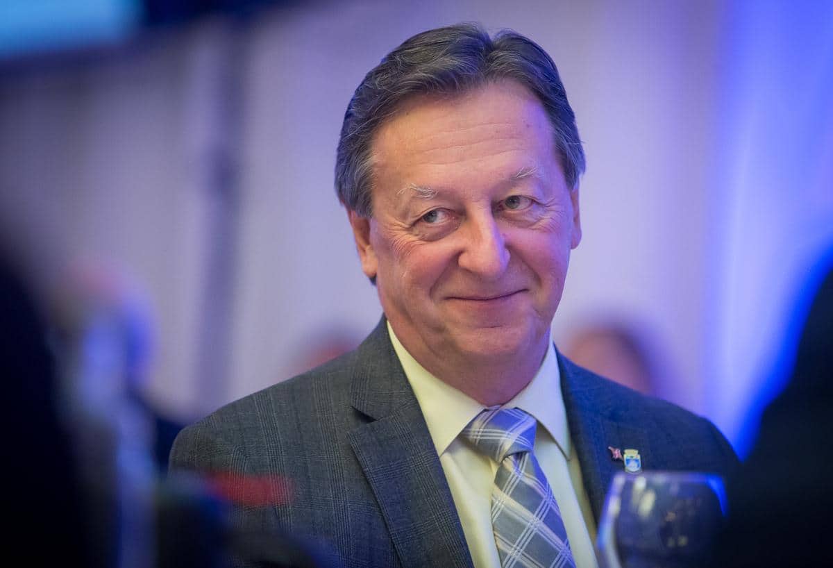 Espionnage d’élus à Saint-Lambert: le maire dit avoir agi «dans les ...