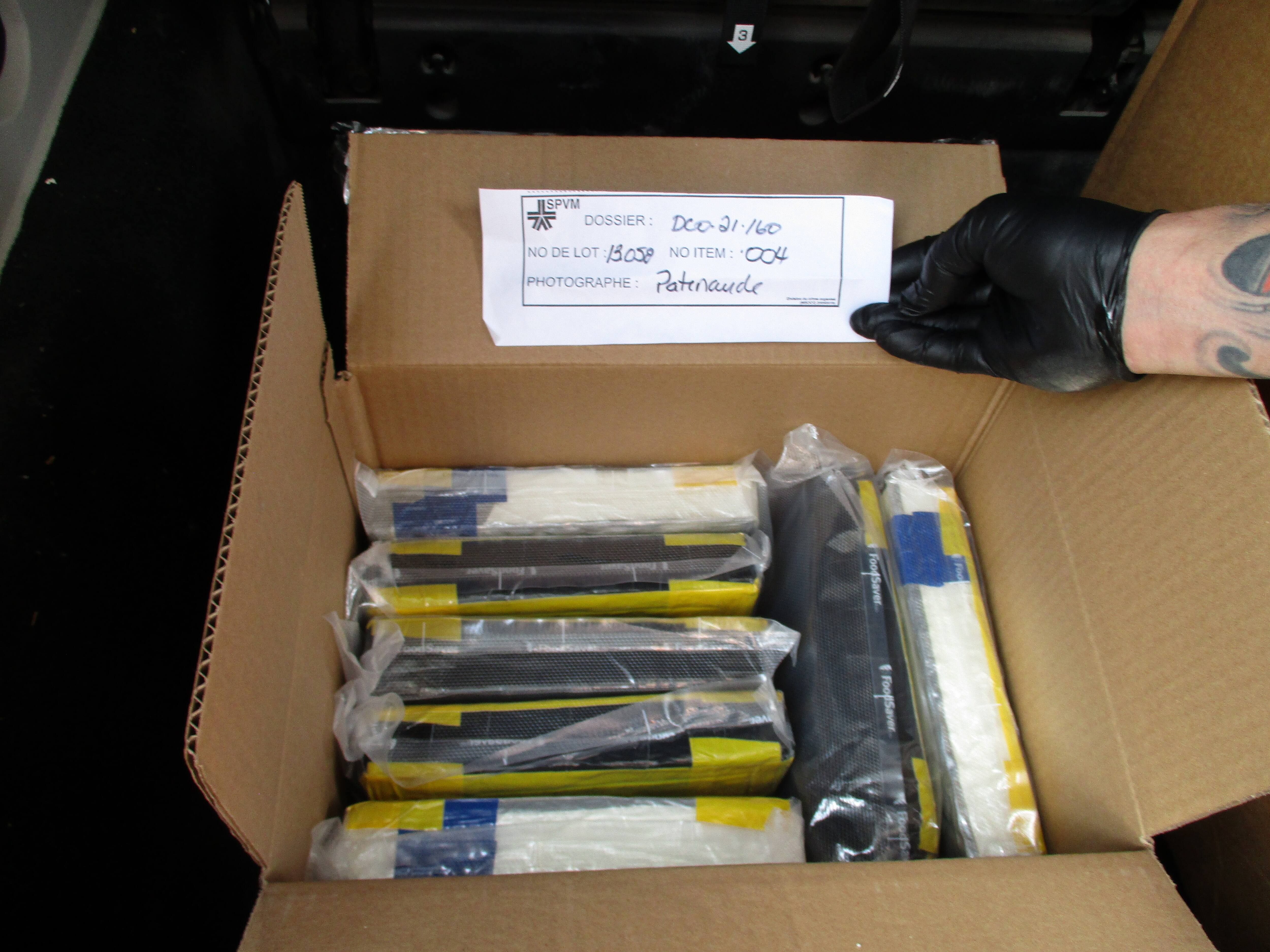 [EN IMAGES] Des trafiquants montréalais alimentés en cocaïne par les ...