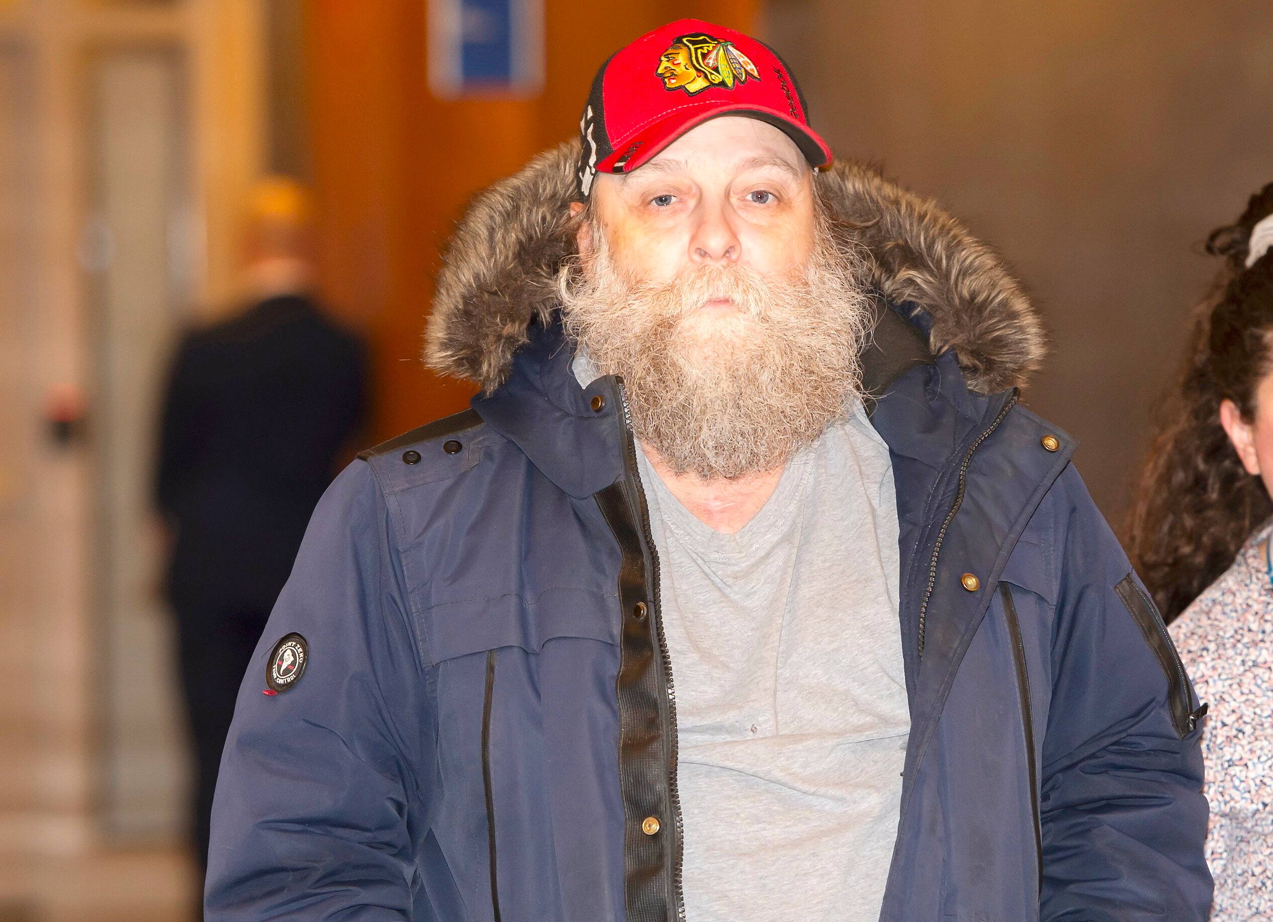 Deux frères ont vécu avec un cadavre pendant six mois | JDM