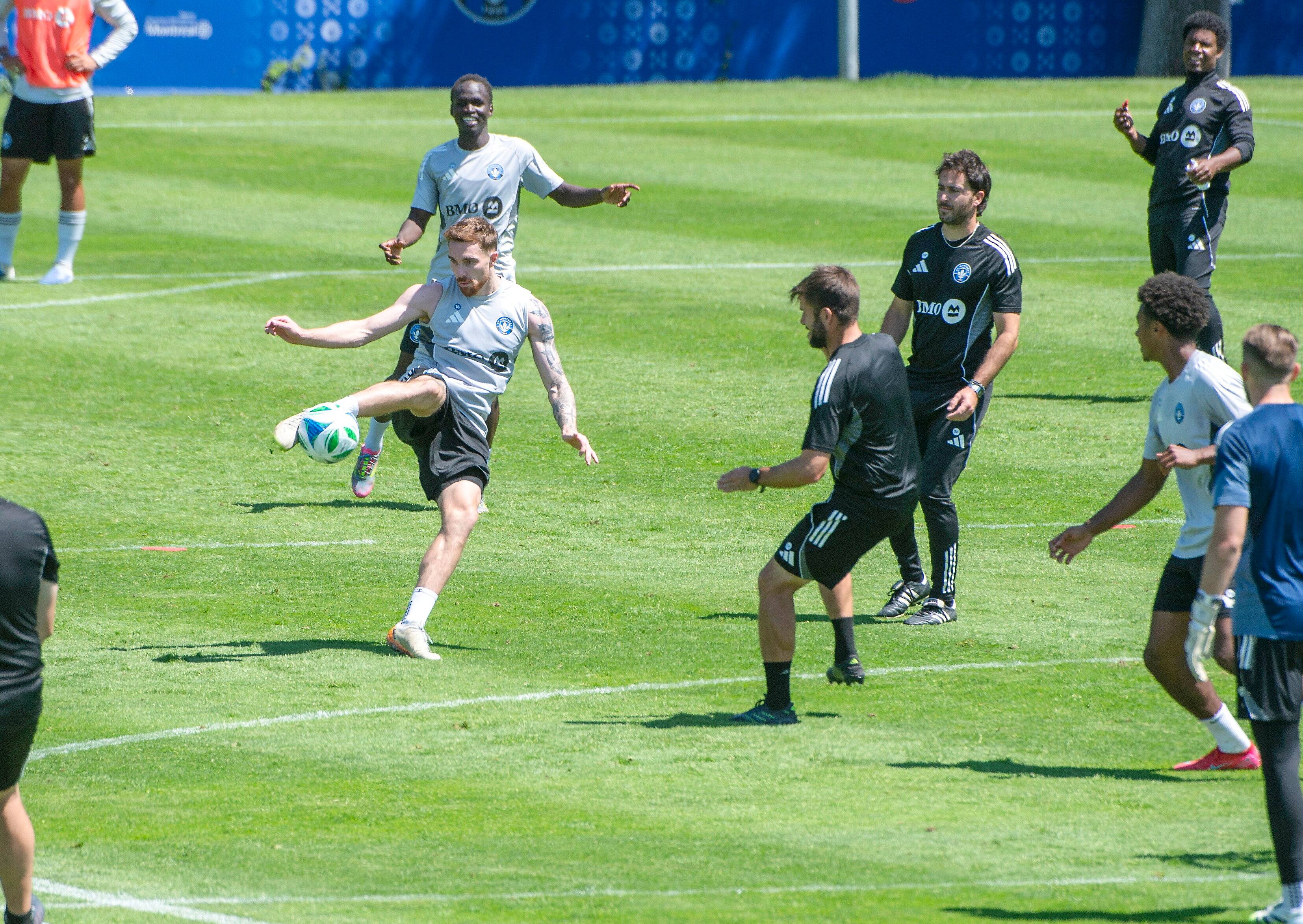 Leah halton videos a couple of notes and I was with her at