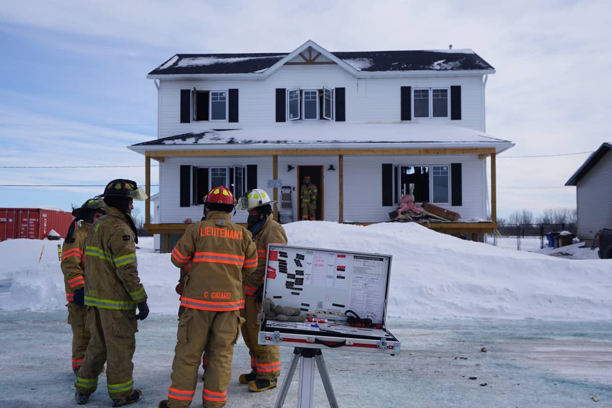 Frappée par la tornade de 2021, une famille de Mascouche voit sa maison ...