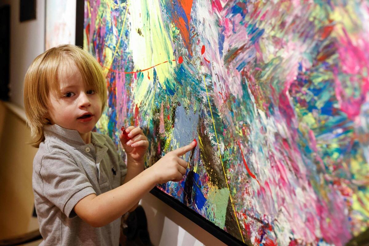 EN PHOTOS | «Mini-Picasso»: à 3 ans, il vend déjà des toiles à plus de ...